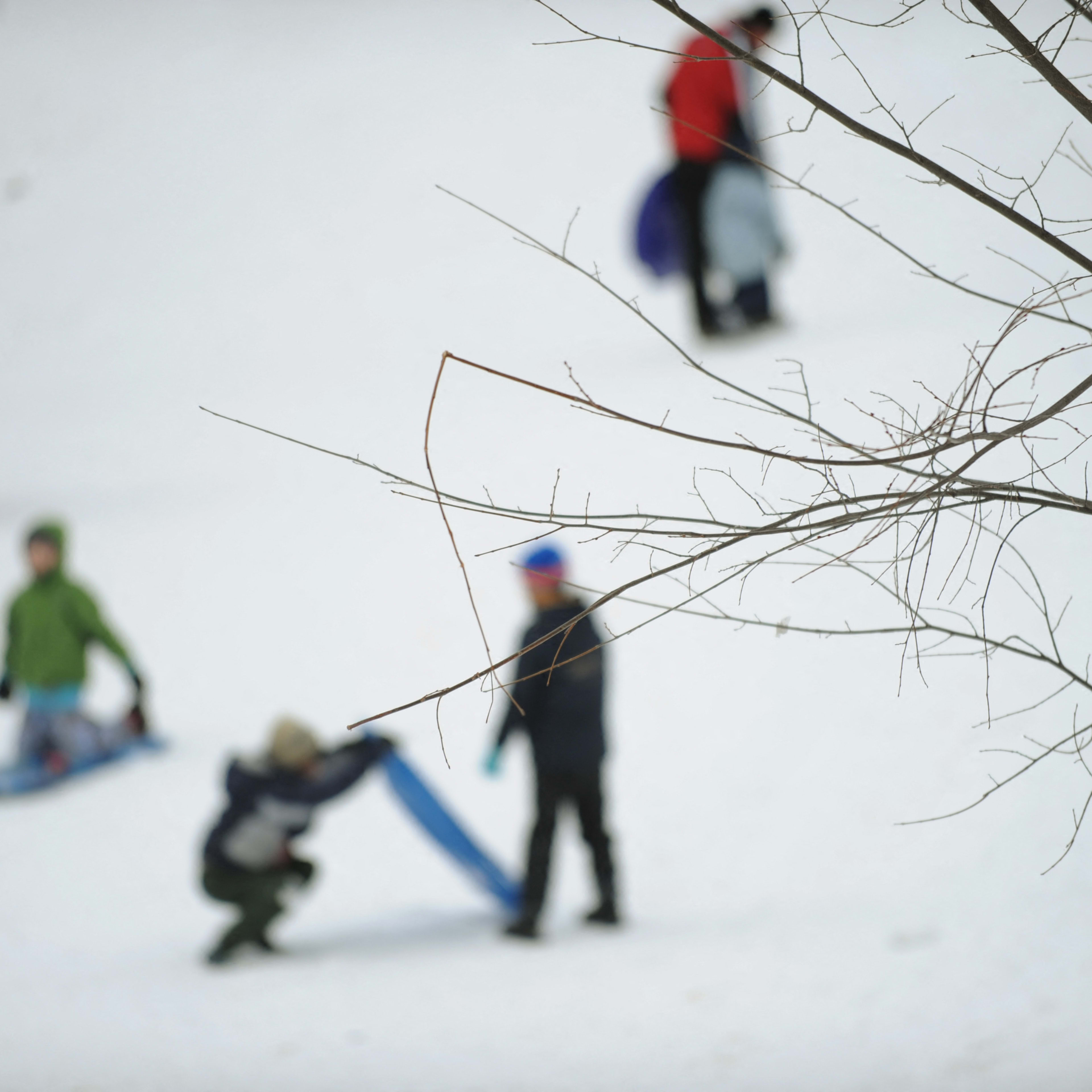 3 Former NFL Players Have Tragically Died This Weekend - The Spun