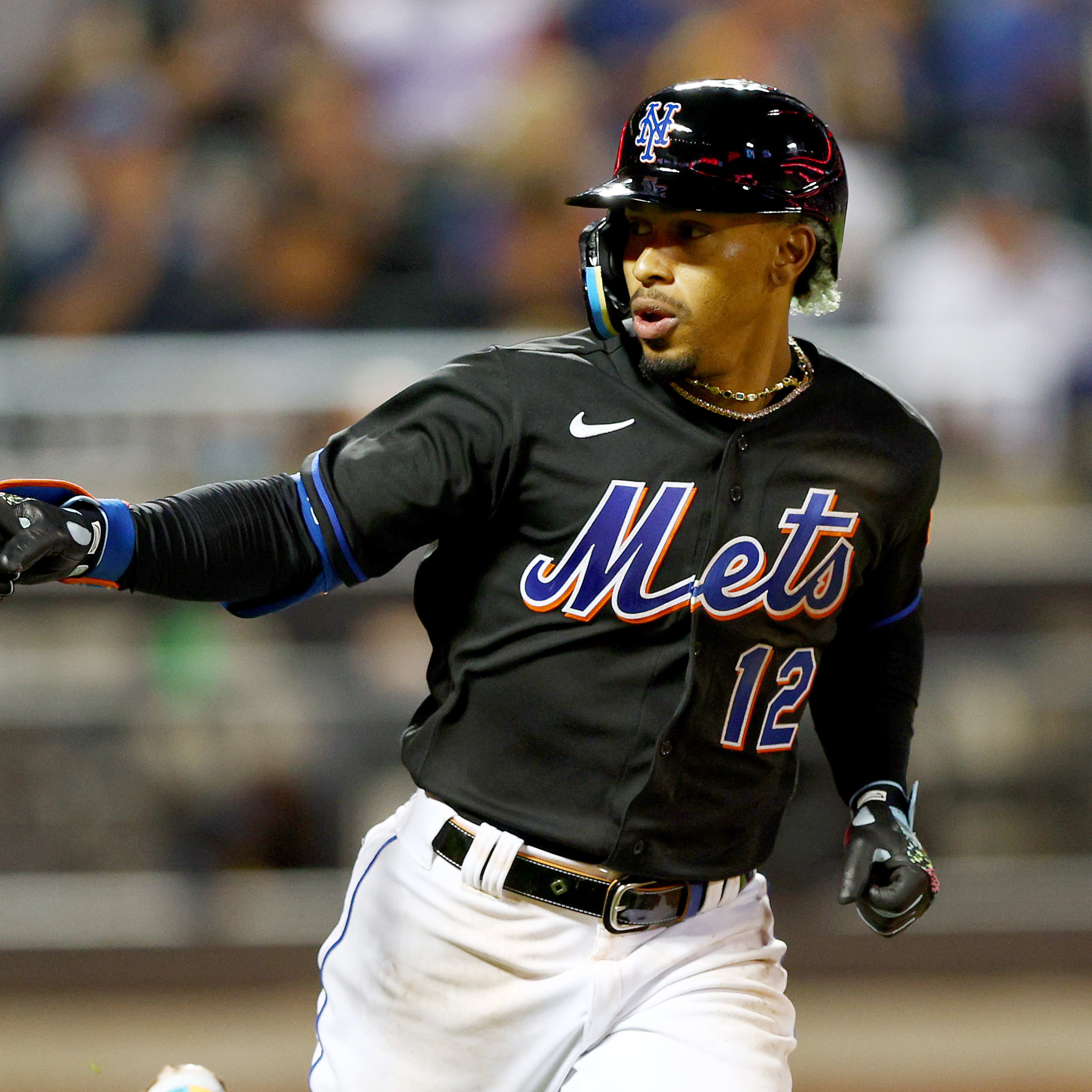 ESPN Ranks Top 10 Teams In College Football For 2025 Season - The Spun