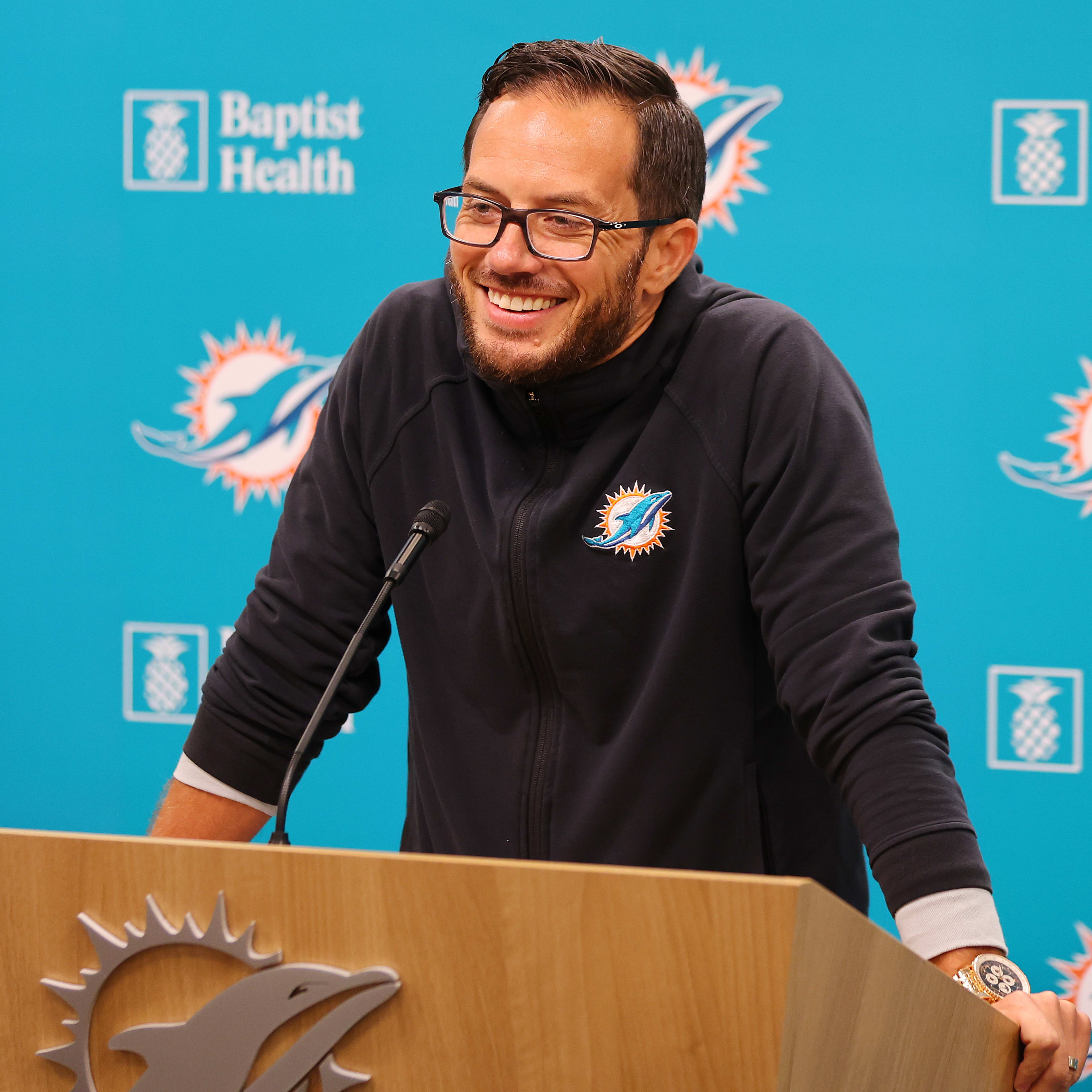 Dallas Cowboys Cheerleaders Unveil Their Official 2025 Team - The Spun