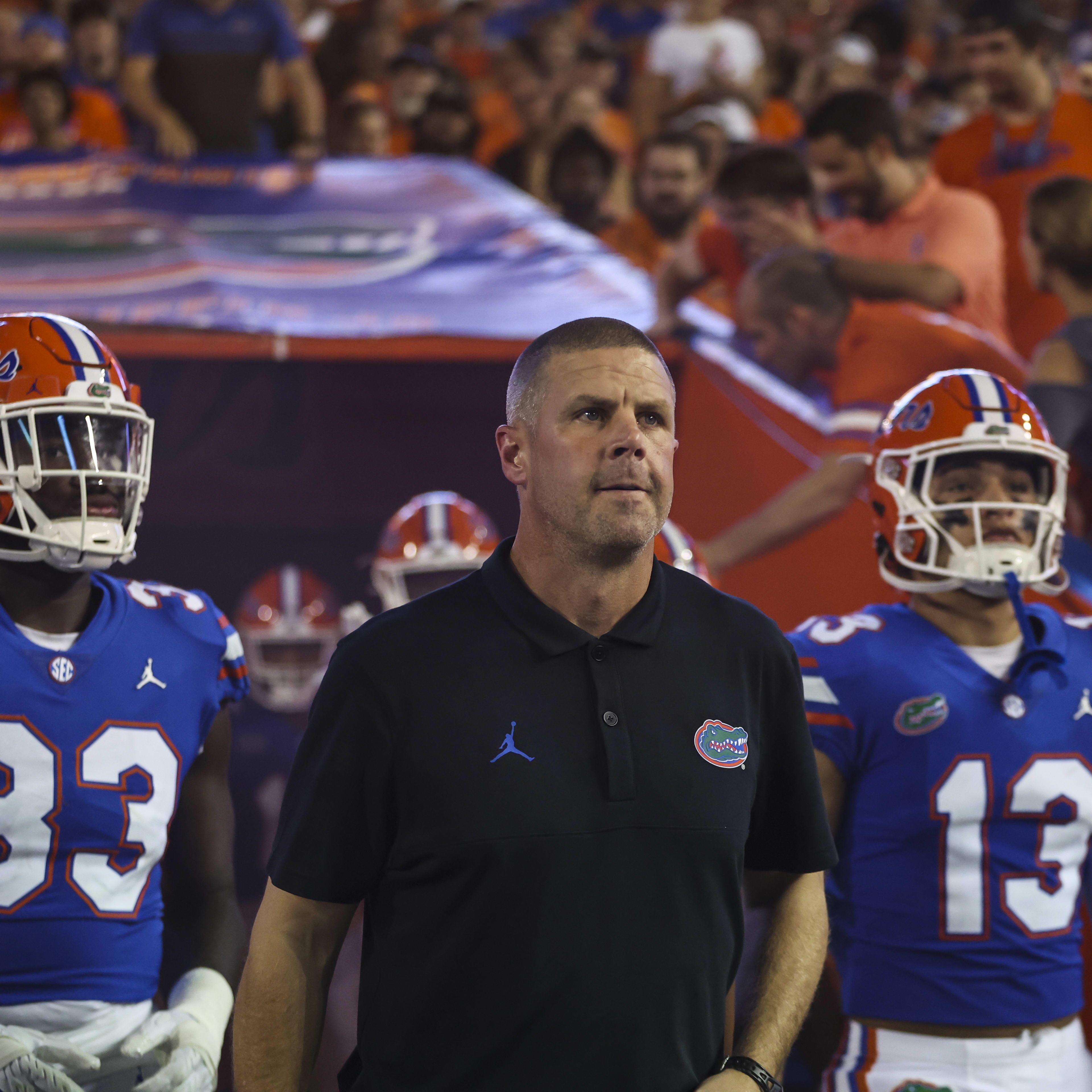 'Hottest UFC Ring Girl' Turns Heads With Killer Abs Before UFC 313 ...