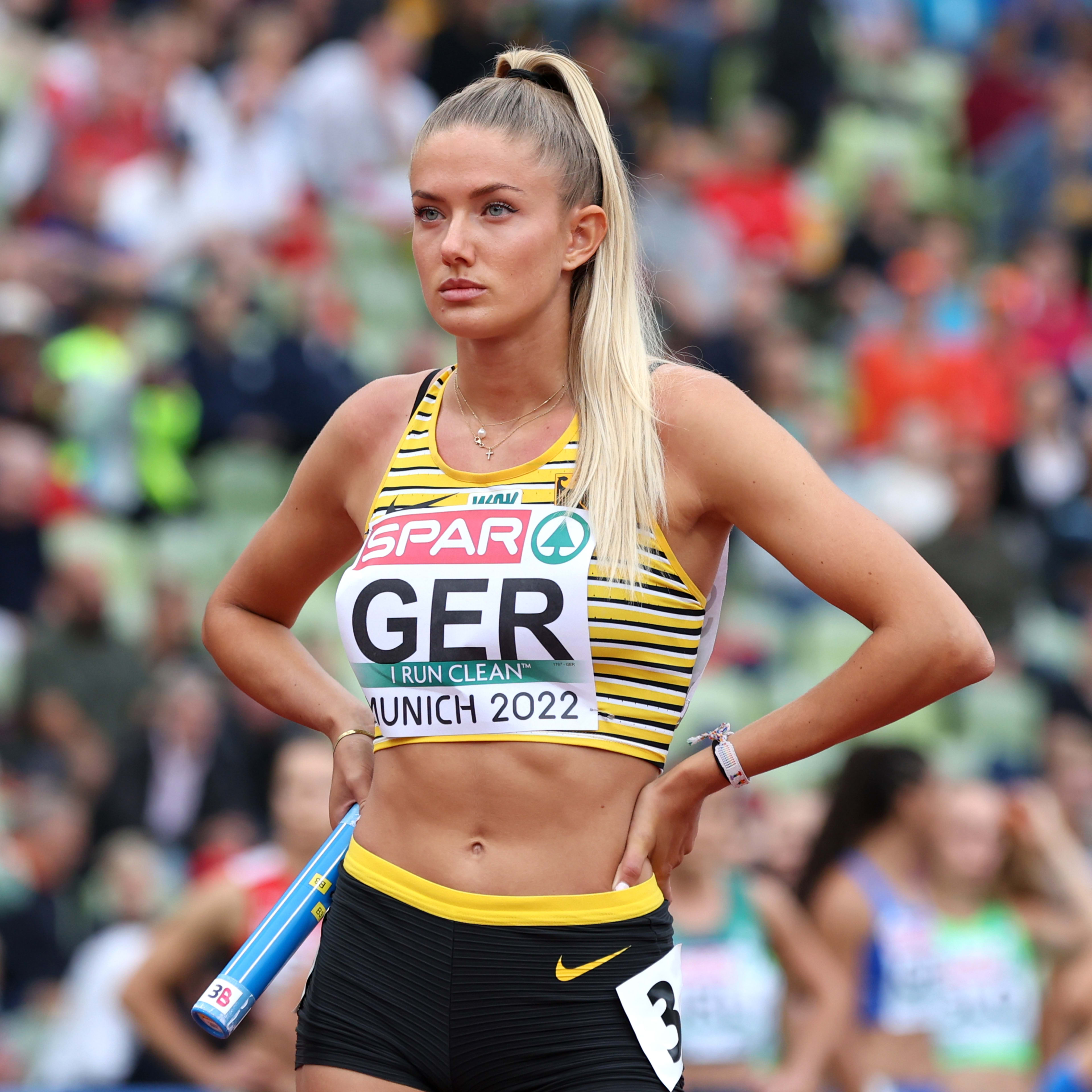 'World's Hottest Olympian' Turns Heads In Favorite Workout Outfits ...