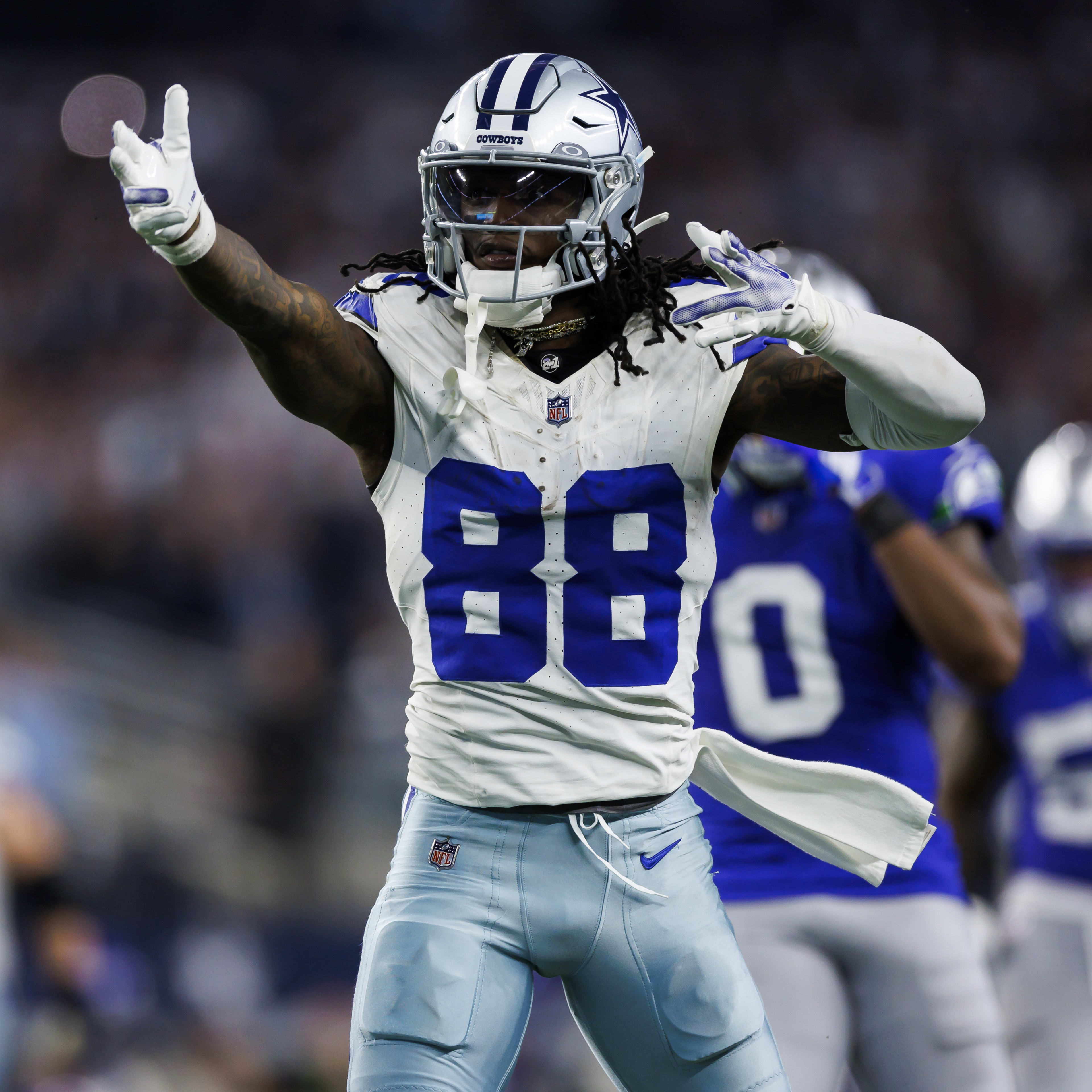 NFL Host Kay Adams Shares 'Stunning' Vacation Photos - The Spun