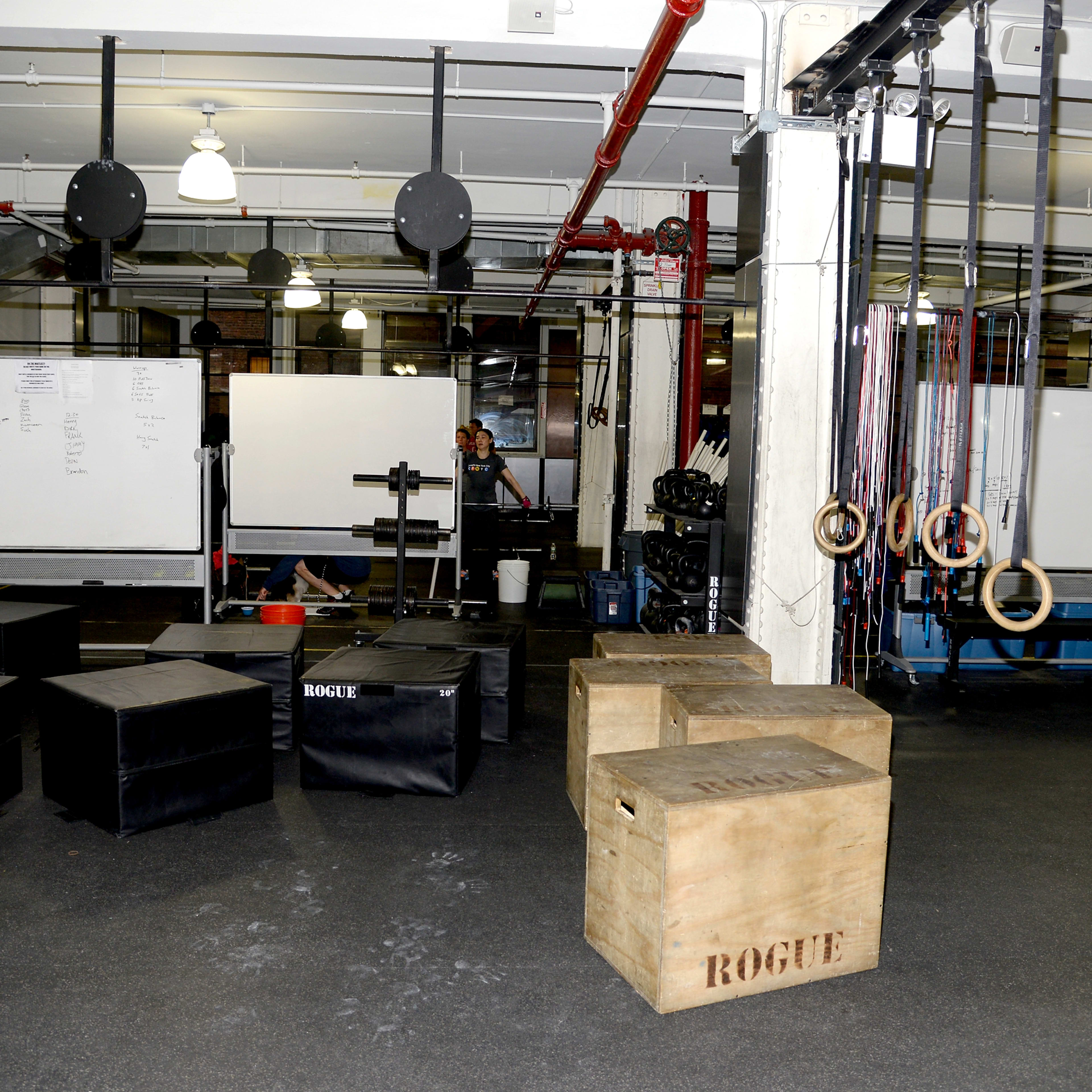 Bodybuilder Found Dead At 43 After 'Horrifying' Attack - The Spun