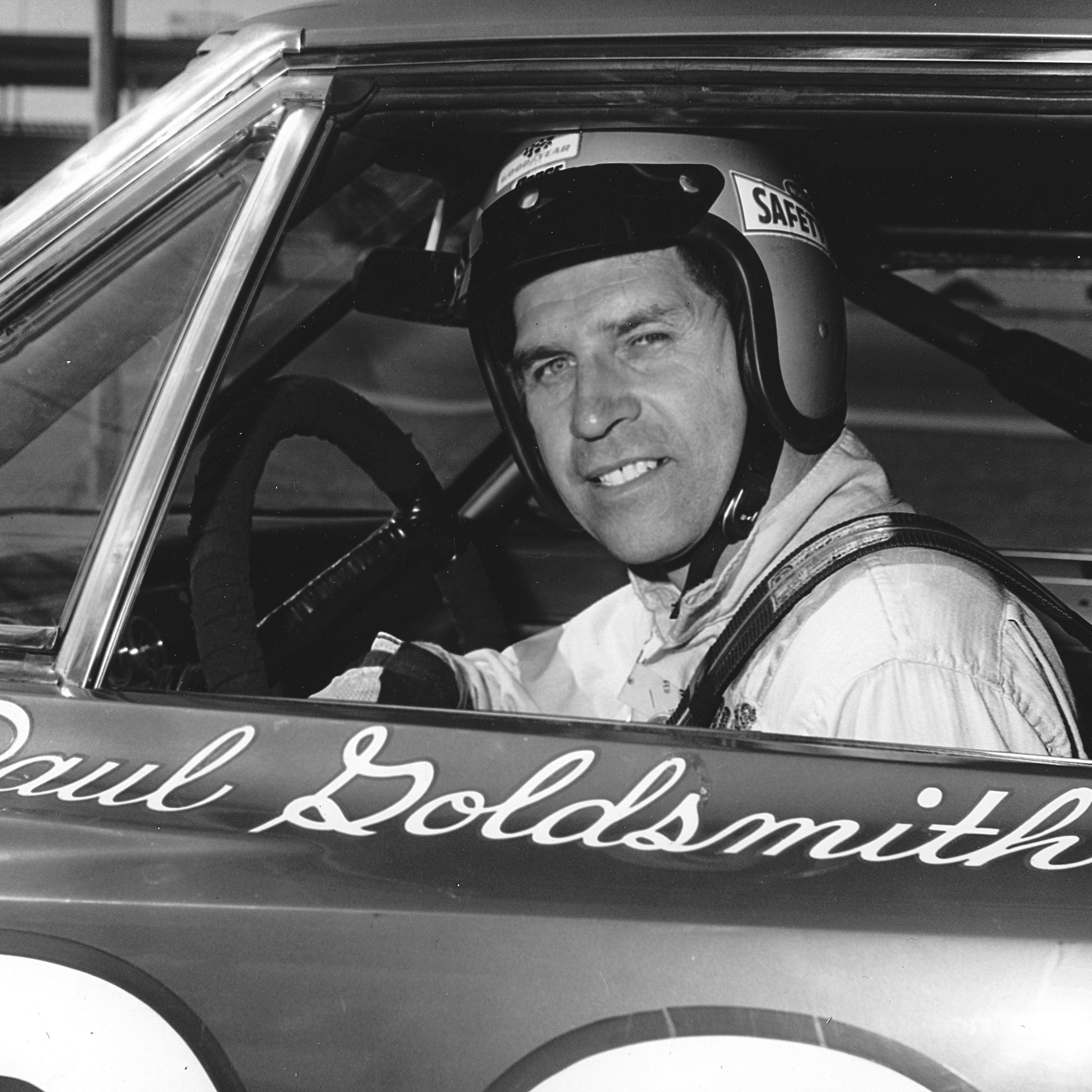 Former NASCAR Broadcaster Has Reportedly Died At 67 - The Spun