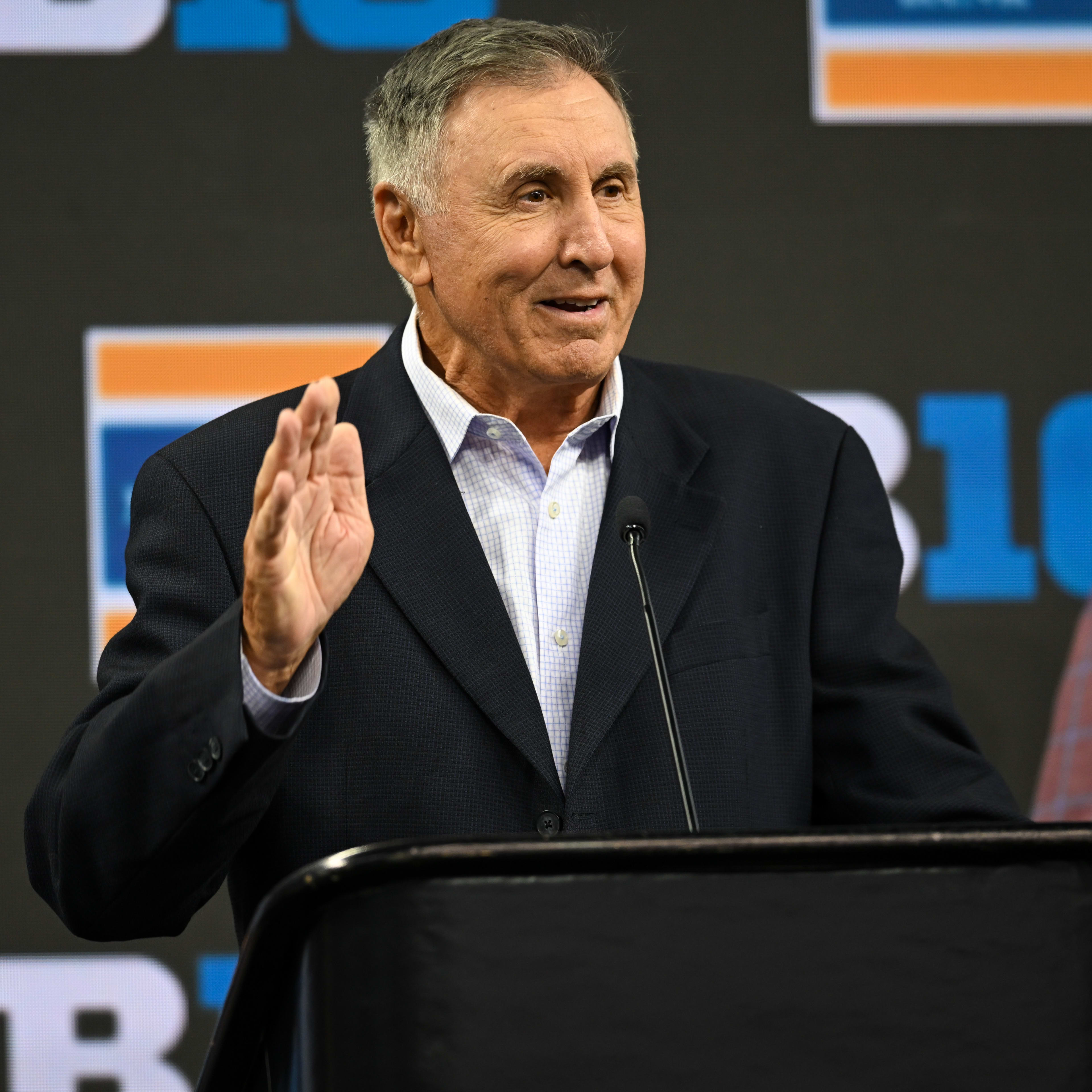 Gary Danielson Admits His Final Broadcast Didn't Go As Planned - The Spun