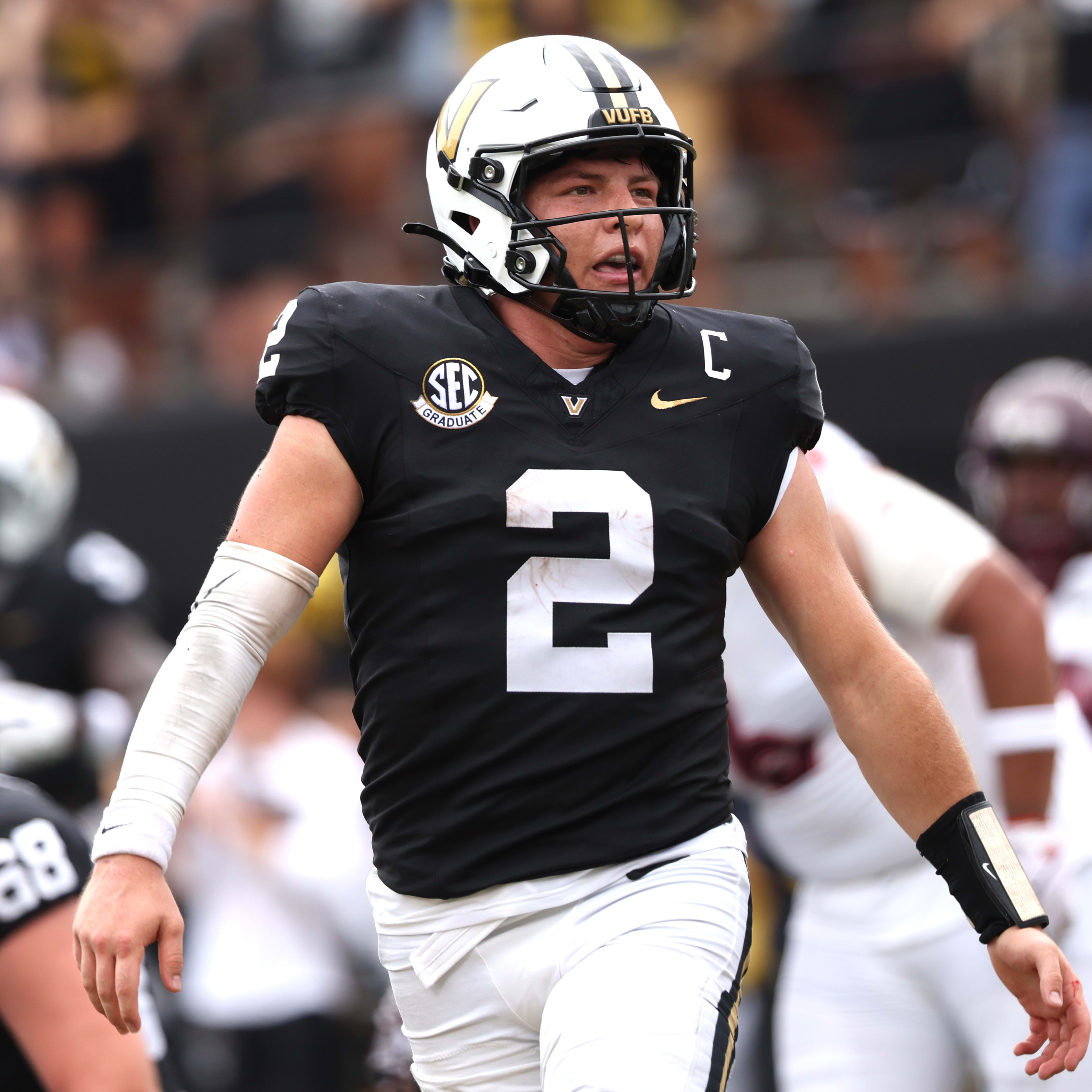 Lane Kiffin's Daughter Stuns With Her Modeling Photos - The Spun