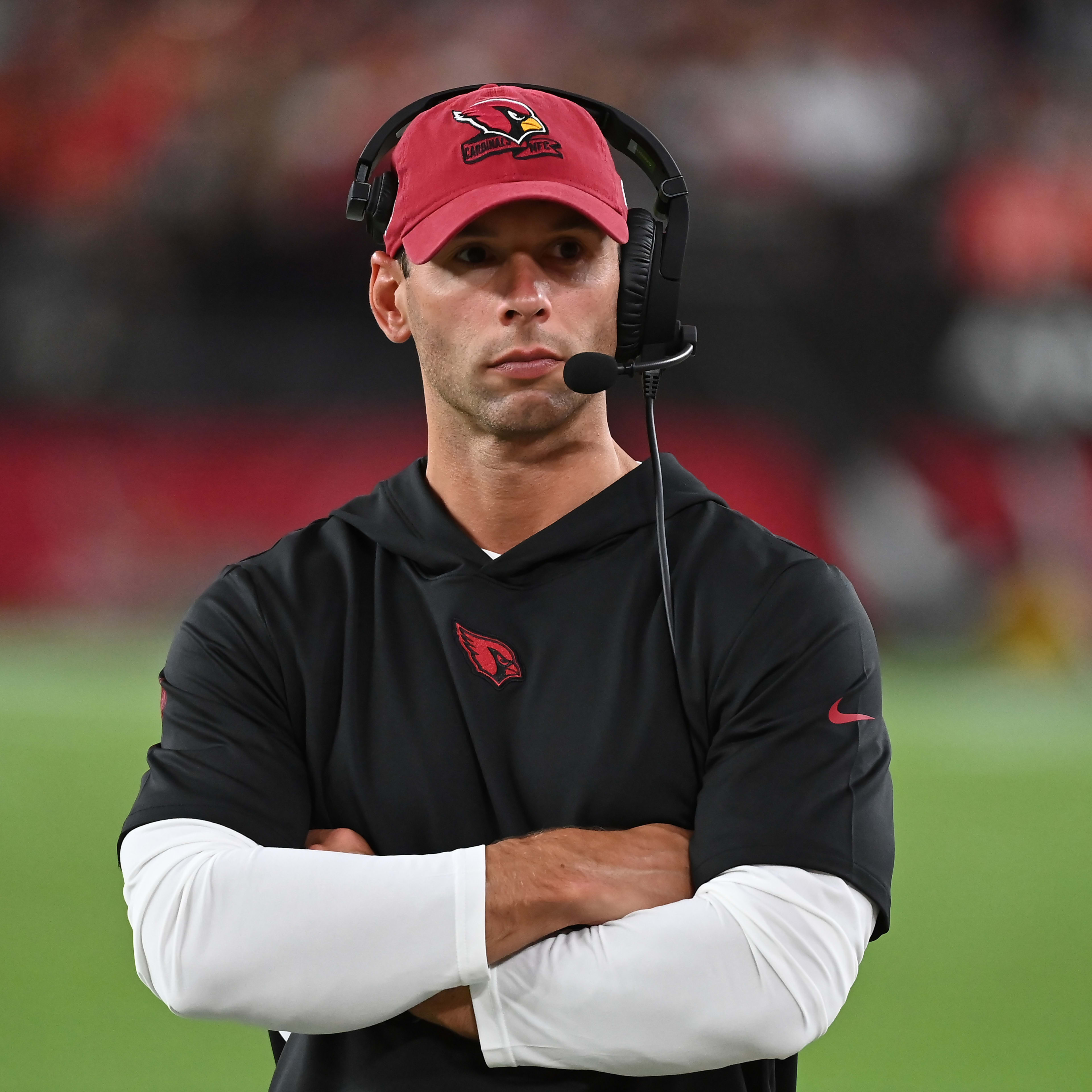 Jonathan Gannon Becomes 3rd NFL Head Coach Fired Monday - The Spun