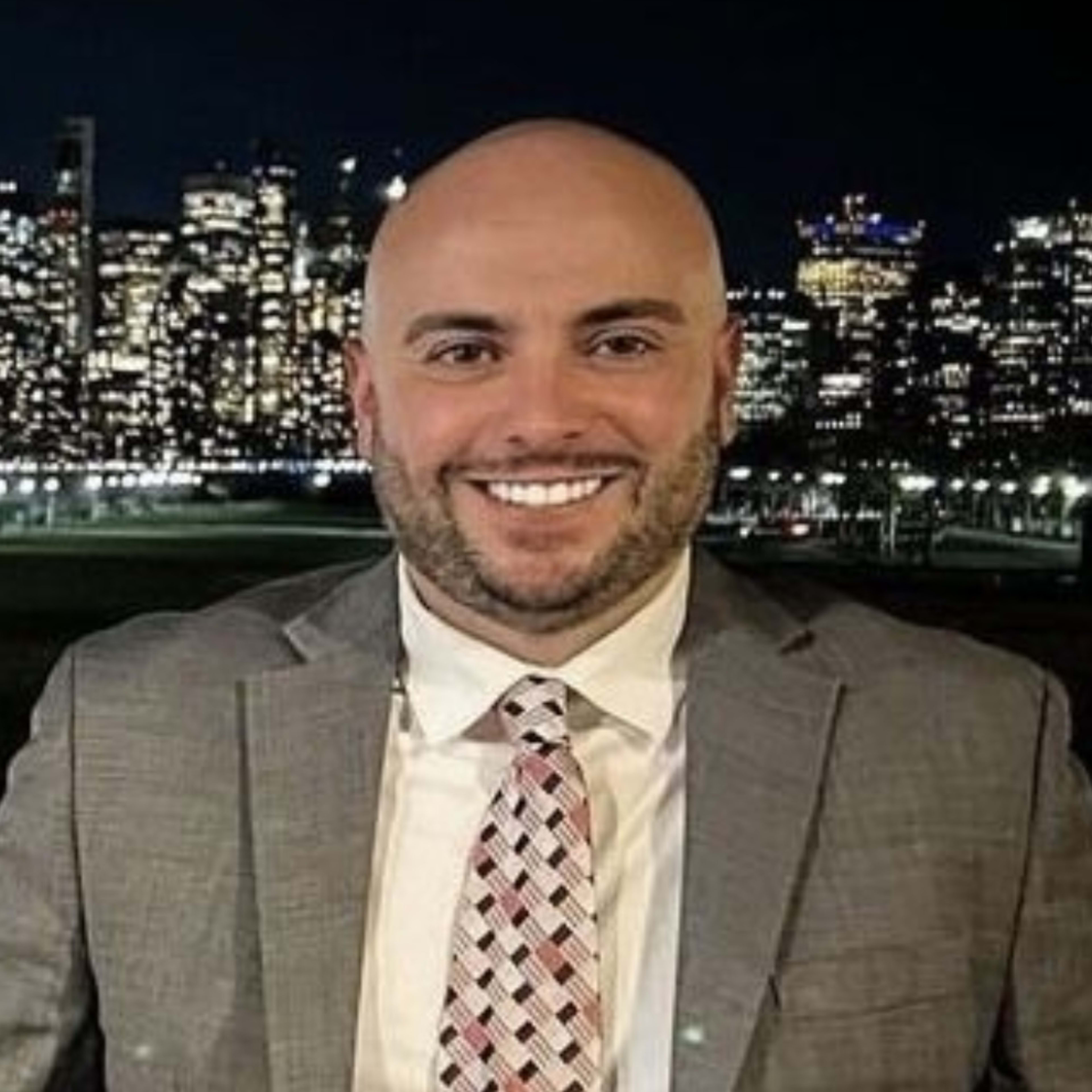 Sydney Sweeney Posts Jaw-Dropping New Year's Swimsuit Photo - The Spun