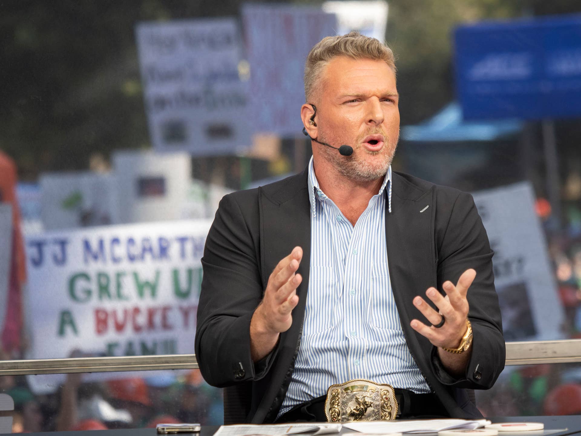 ESPN Star Pat McAfee Announces He's Pursuing New Career - The Spun