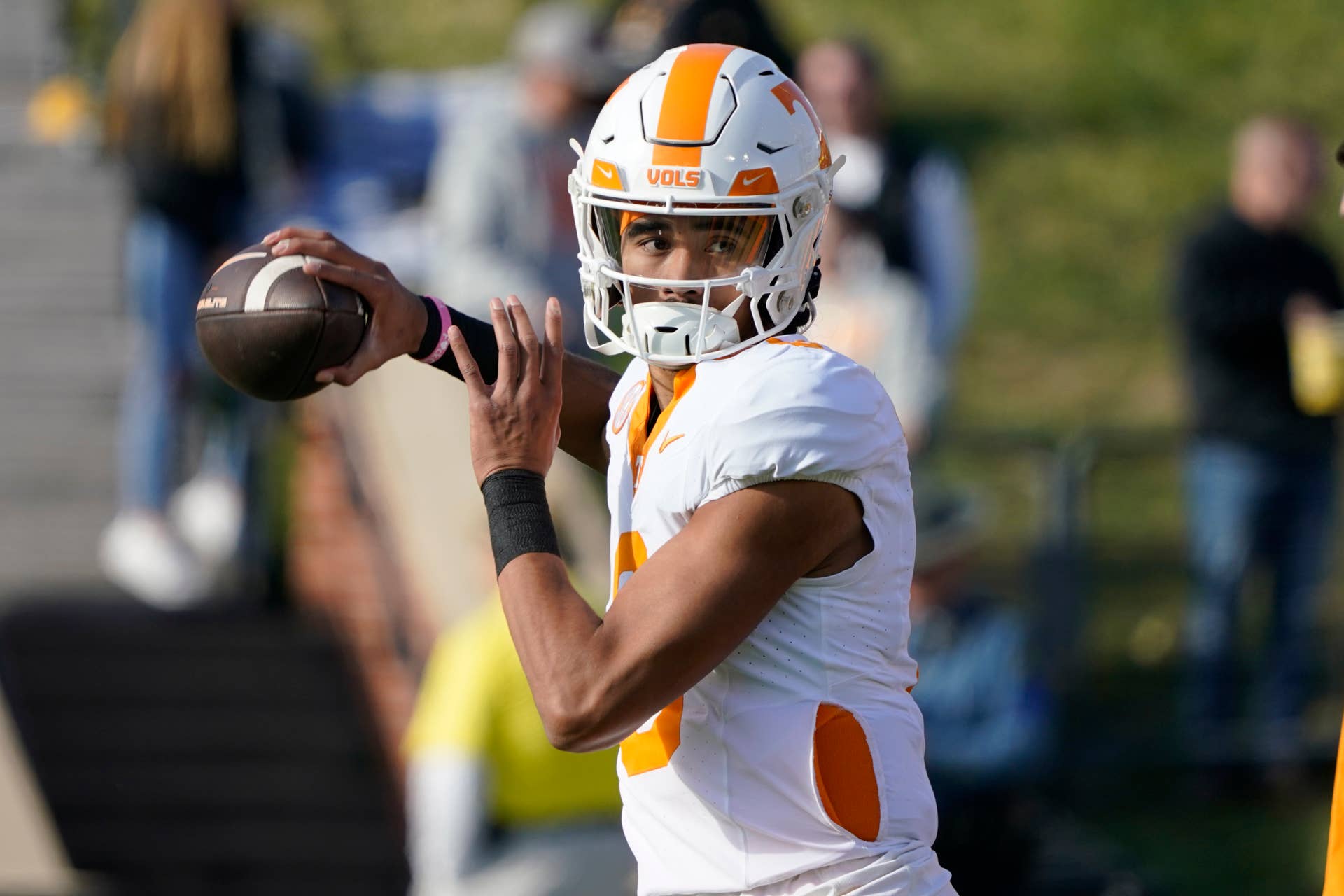 Tennessee Makes Roster Decision On Nico Iamaleava Before Spring Game ...