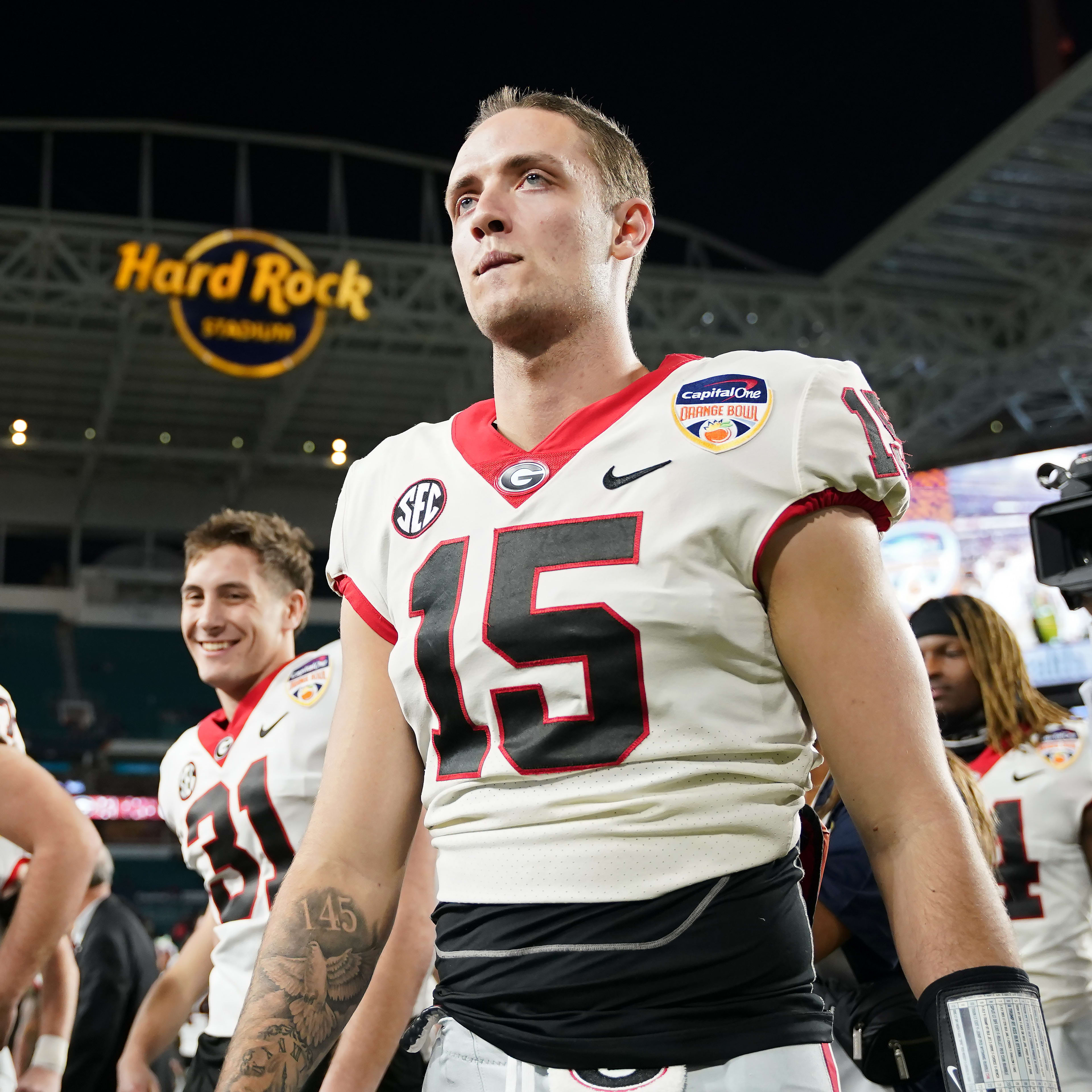 Georgia Quarterback Carson Beck Taking Heat After 'Wild' Snapchat ...