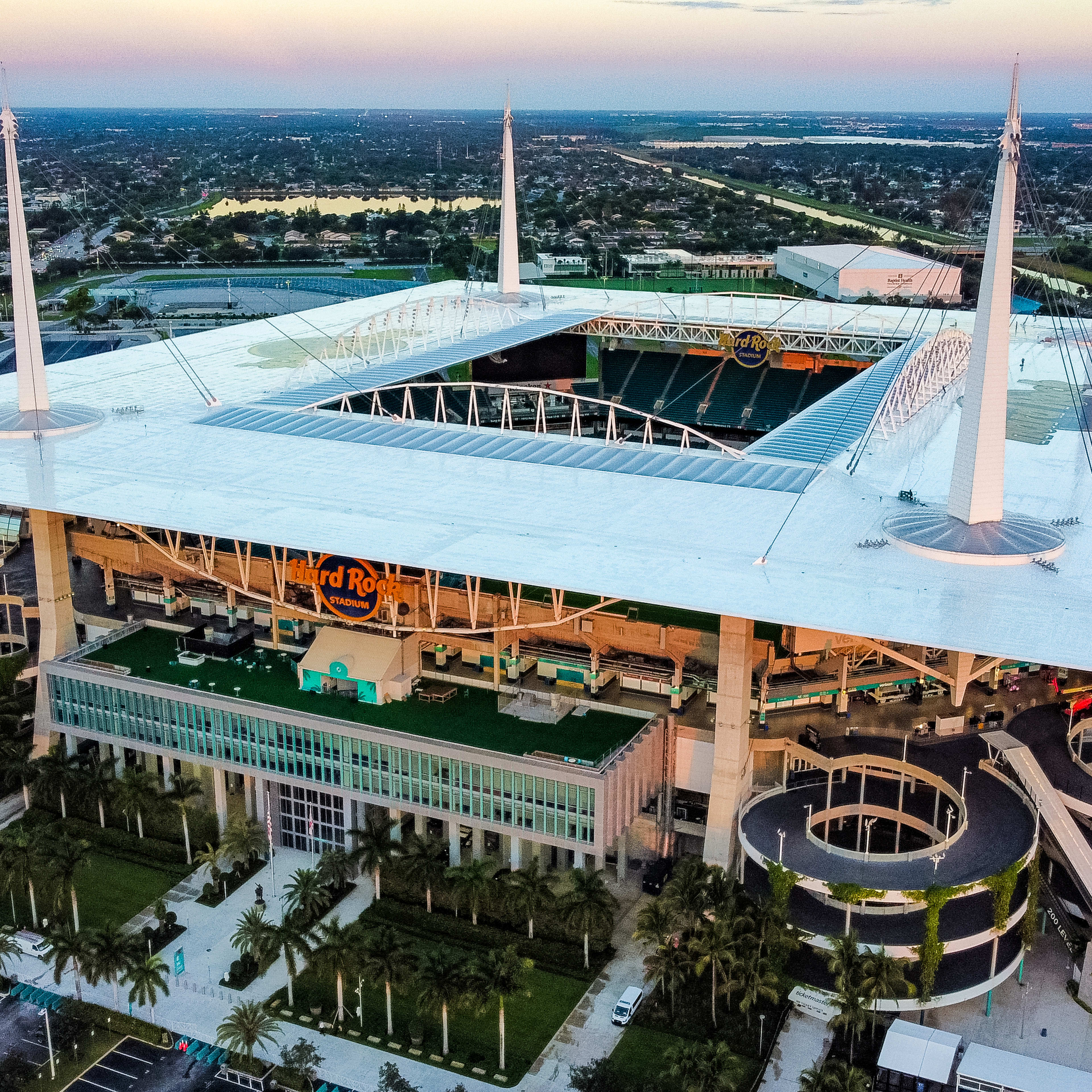 Cris Collinsworth Gets Ripped For Hall Of Fame Game Performance - The Spun