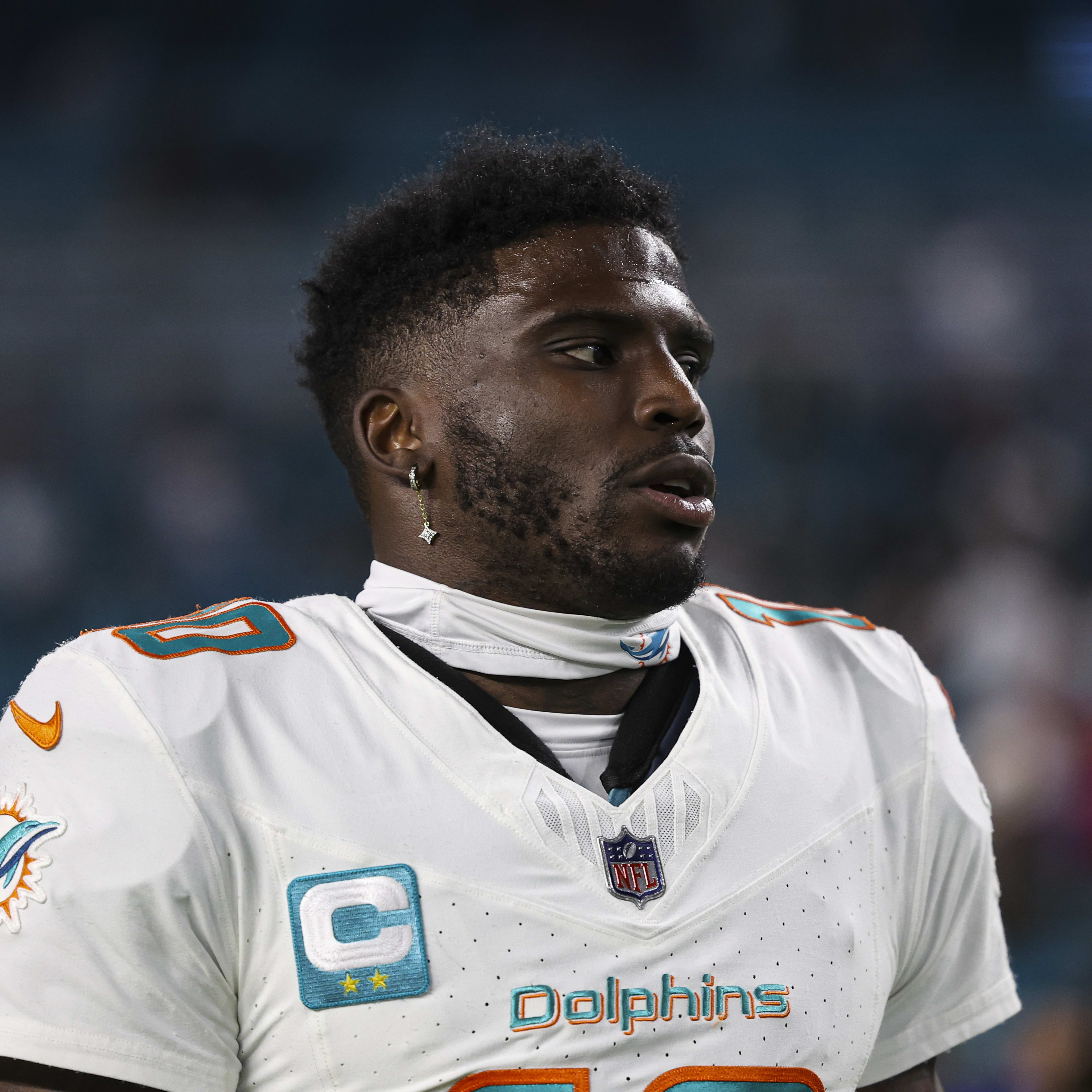 Congratulations Pouring In For Longtime ESPN Announcer Mark Jones - The Spun