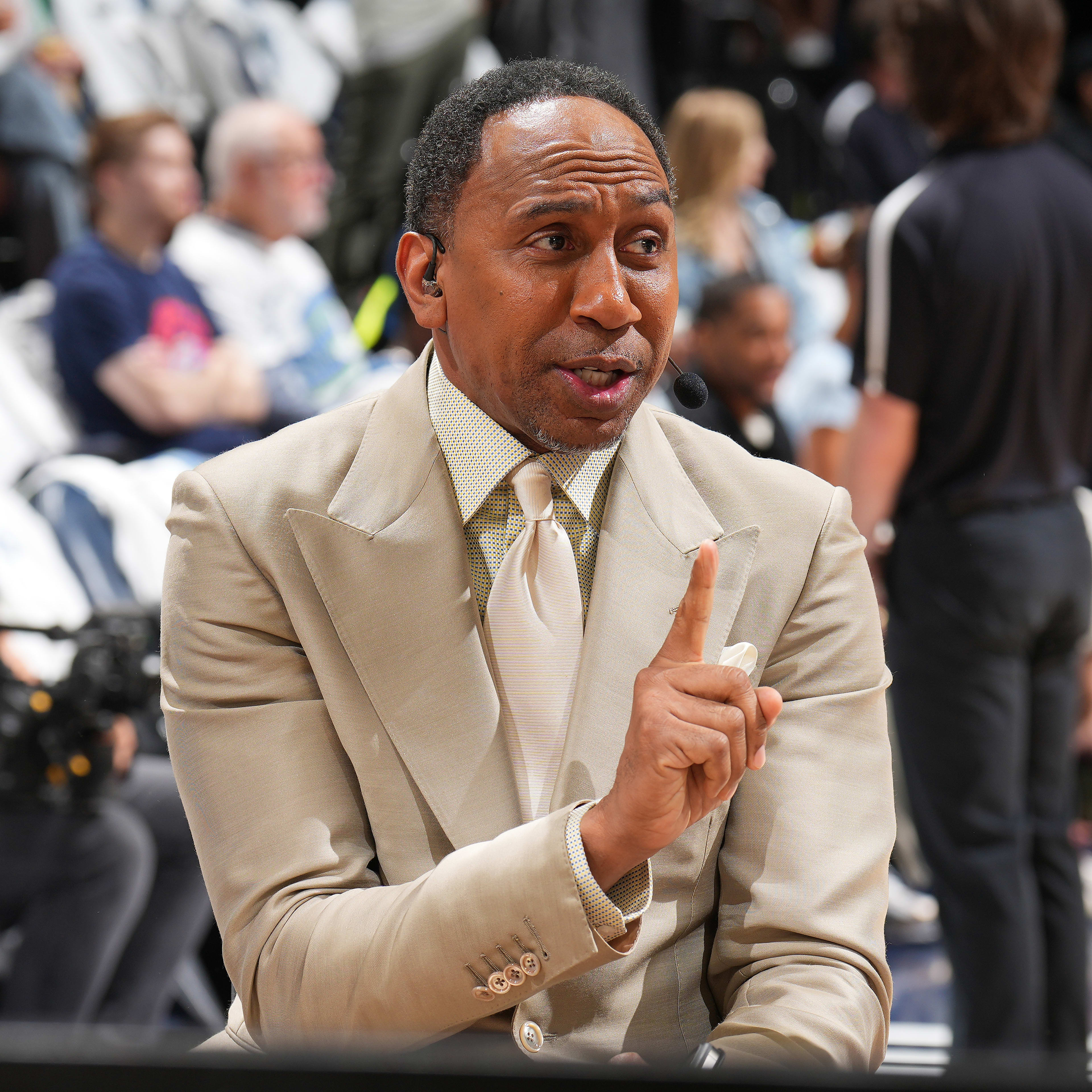 Pope Leo XIV Blesses 1 NFL Player Ahead Of 2025 Season - The Spun