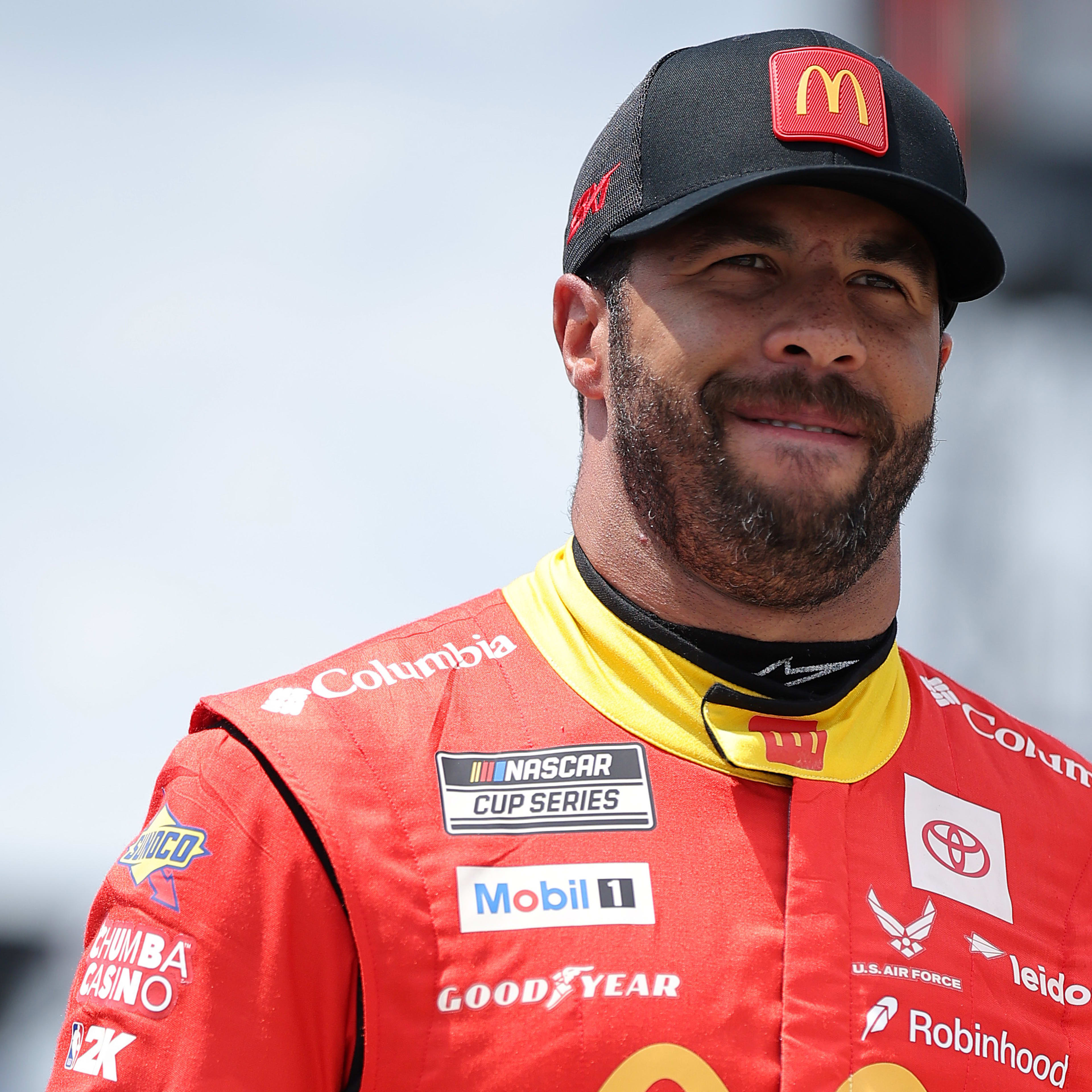 Former NFL Quarterback Derek Carr Quickly Lands New Job - The Spun