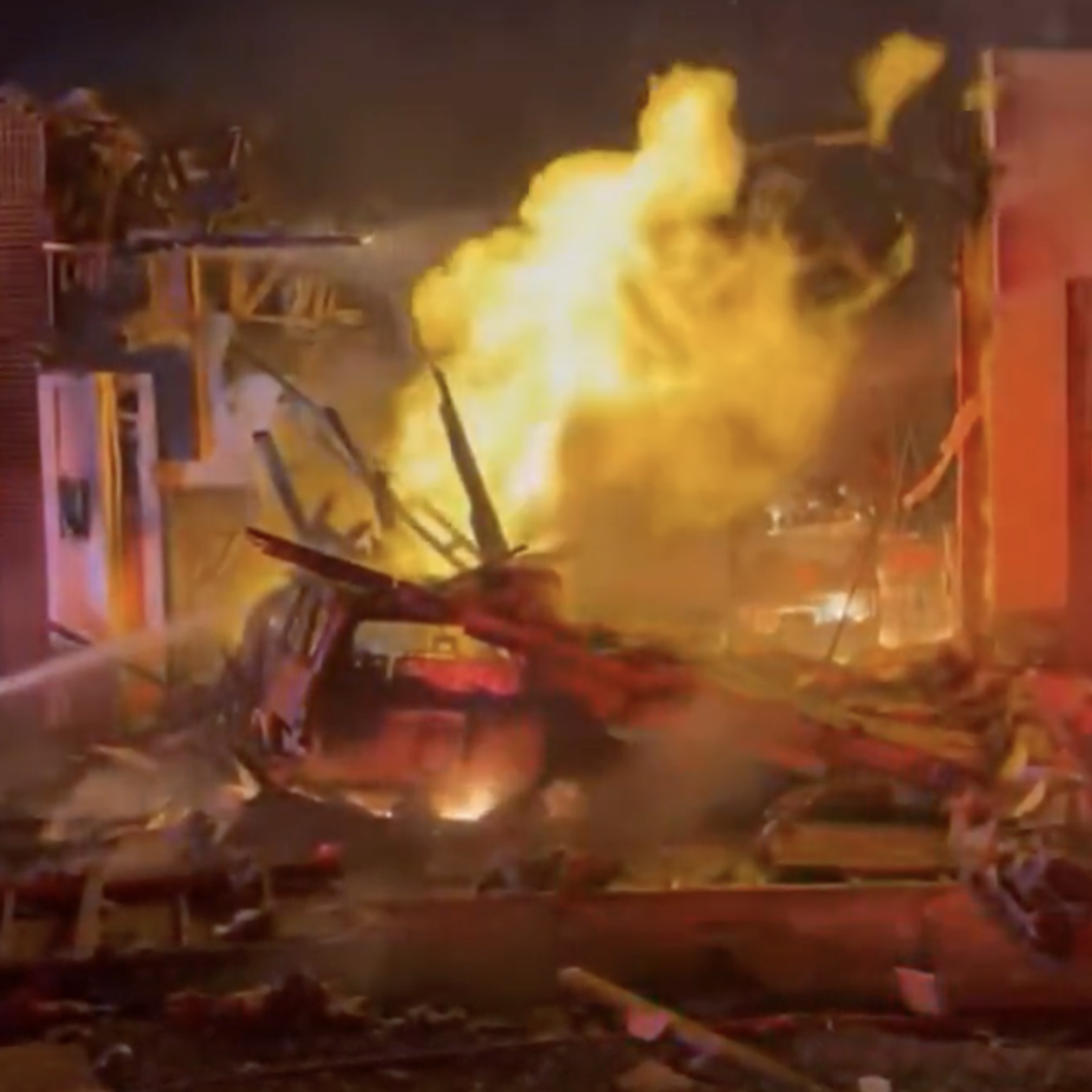 A Rare Video Of Dale Earnhardt's Final Crash Is Going Viral Sunday ...