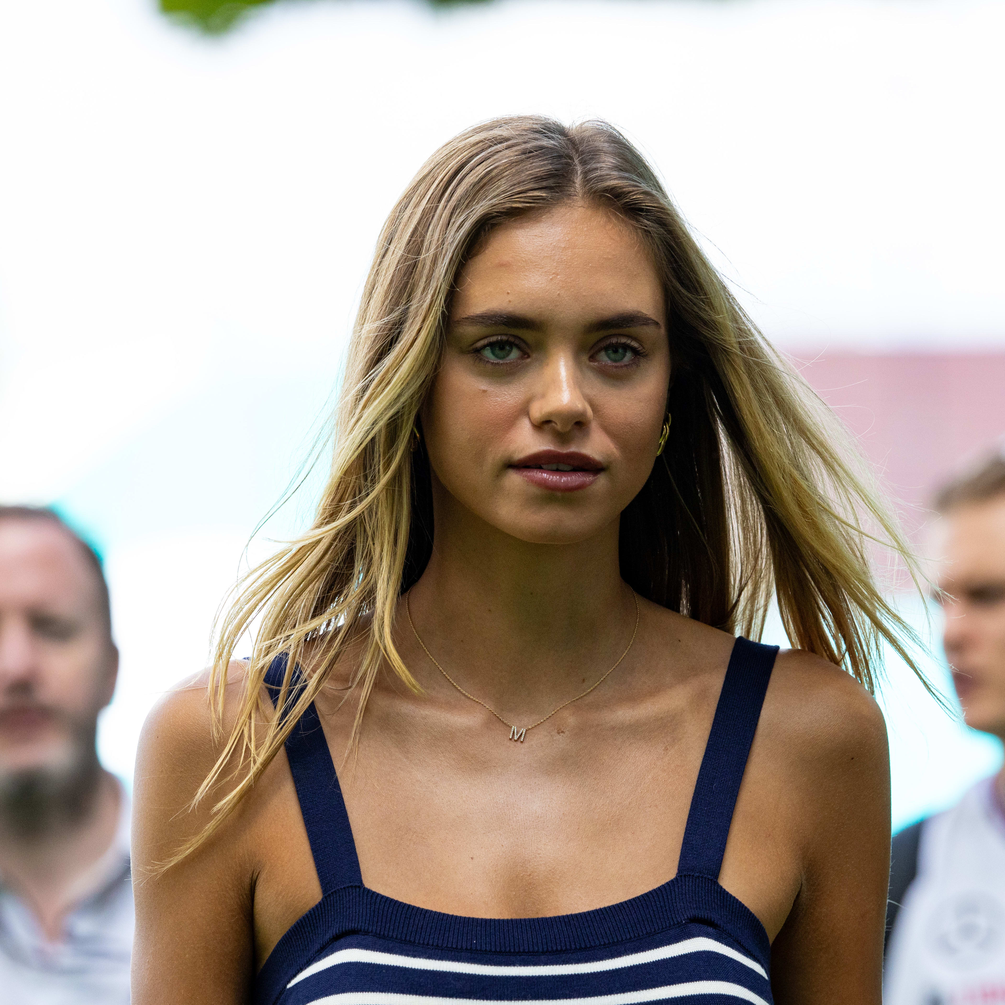 Florida State Player Trampled By Virginia Fans Storming Field - The Spun
