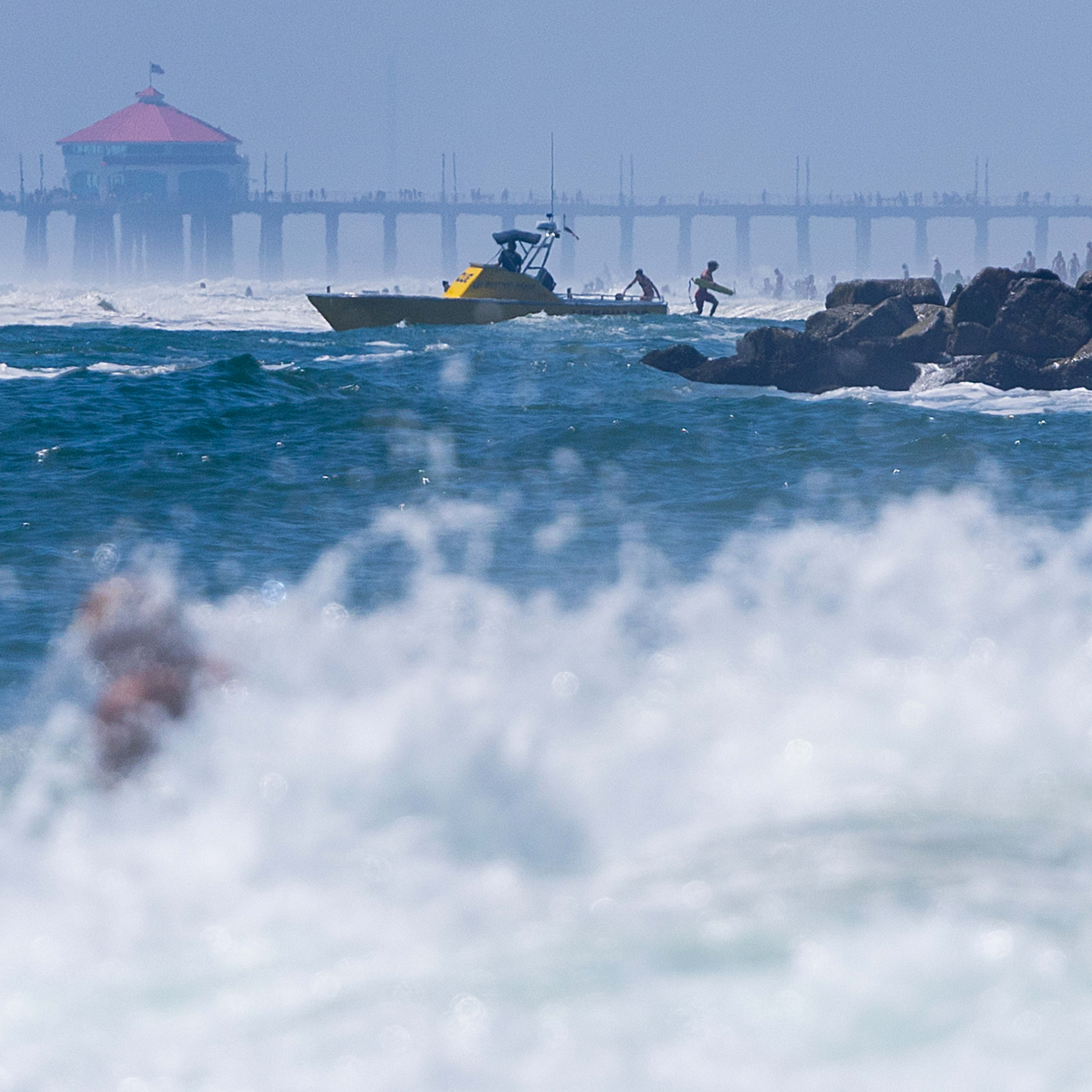 Taylor Swift Is Reportedly 'Worried' About Travis Kelce Right Now - The ...