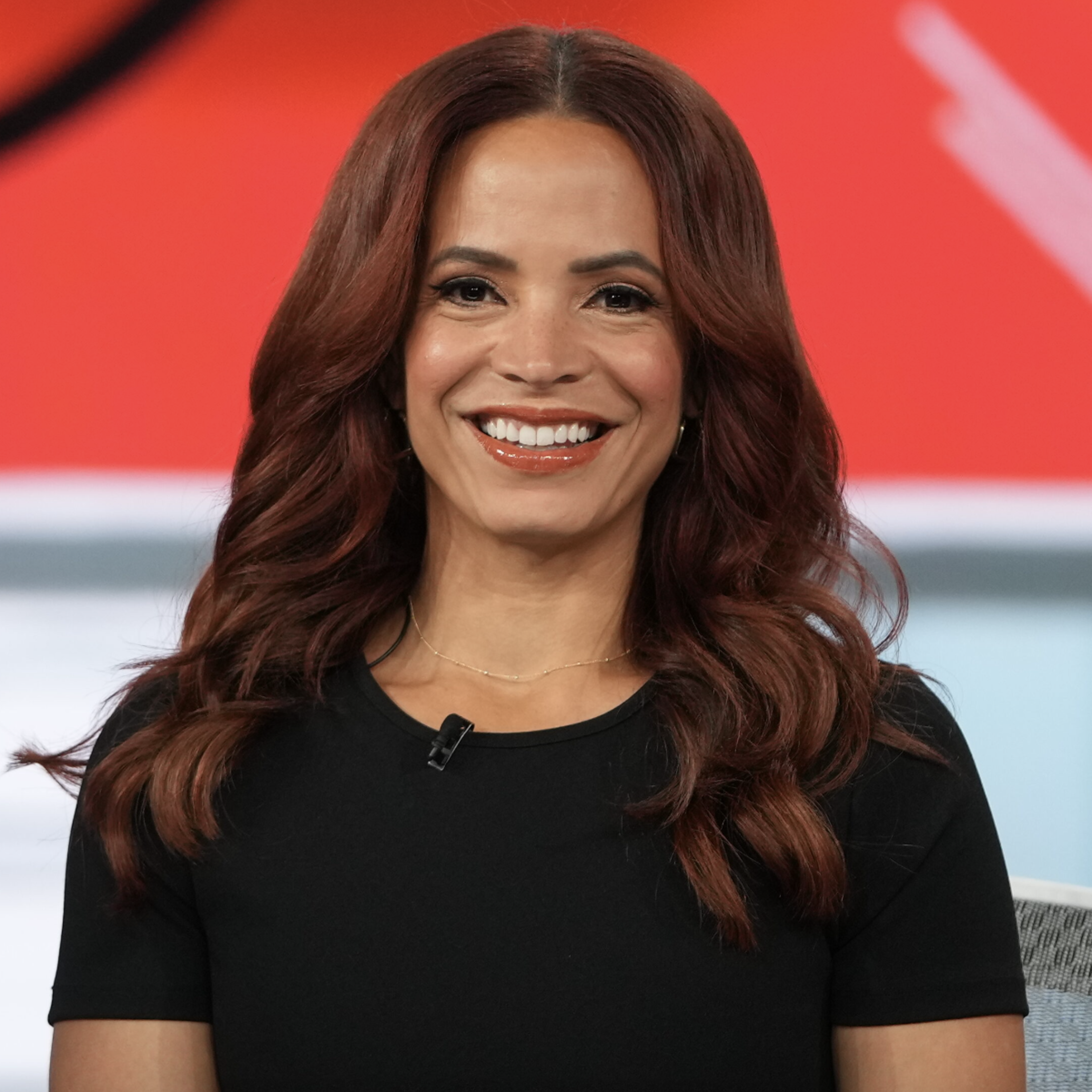 Sports Illustrated Swimsuit Model Turns Heads In 'Gorgeous' Dress - The ...