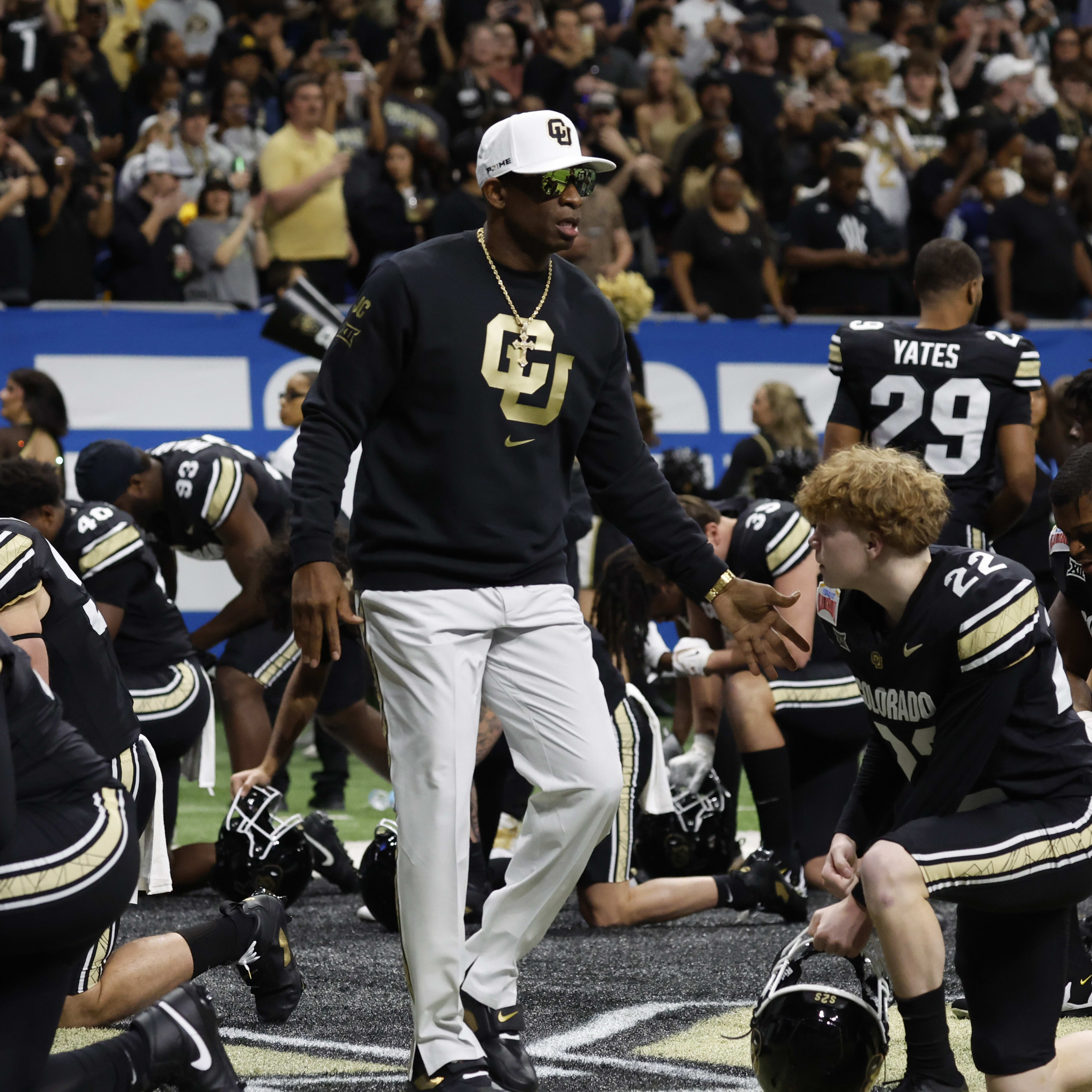 ESPN Analyst's Swimsuit Photo Turning Heads During NBA Playoffs - The Spun