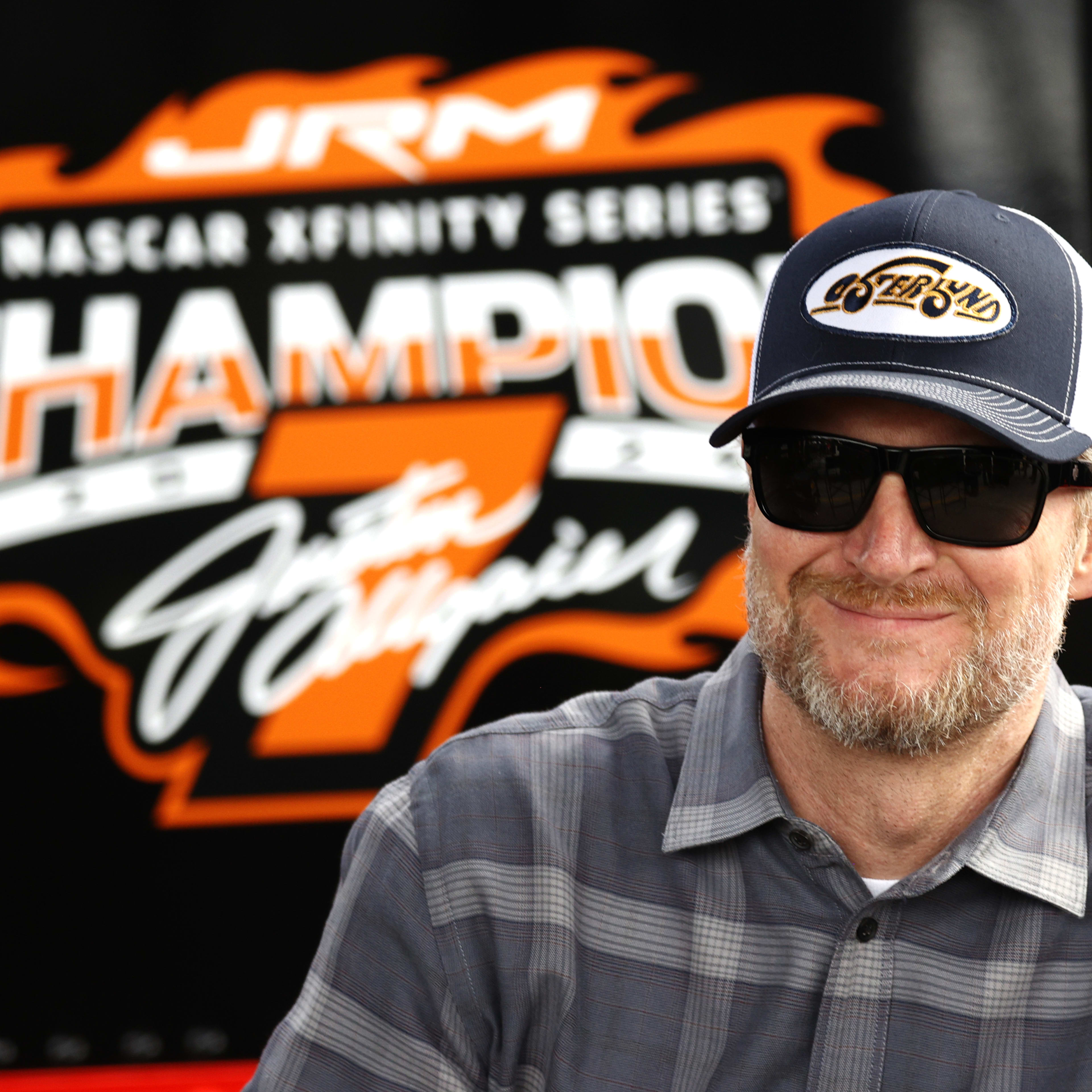 Joey Chestnut's Net Worth Is Impressively High - The Spun