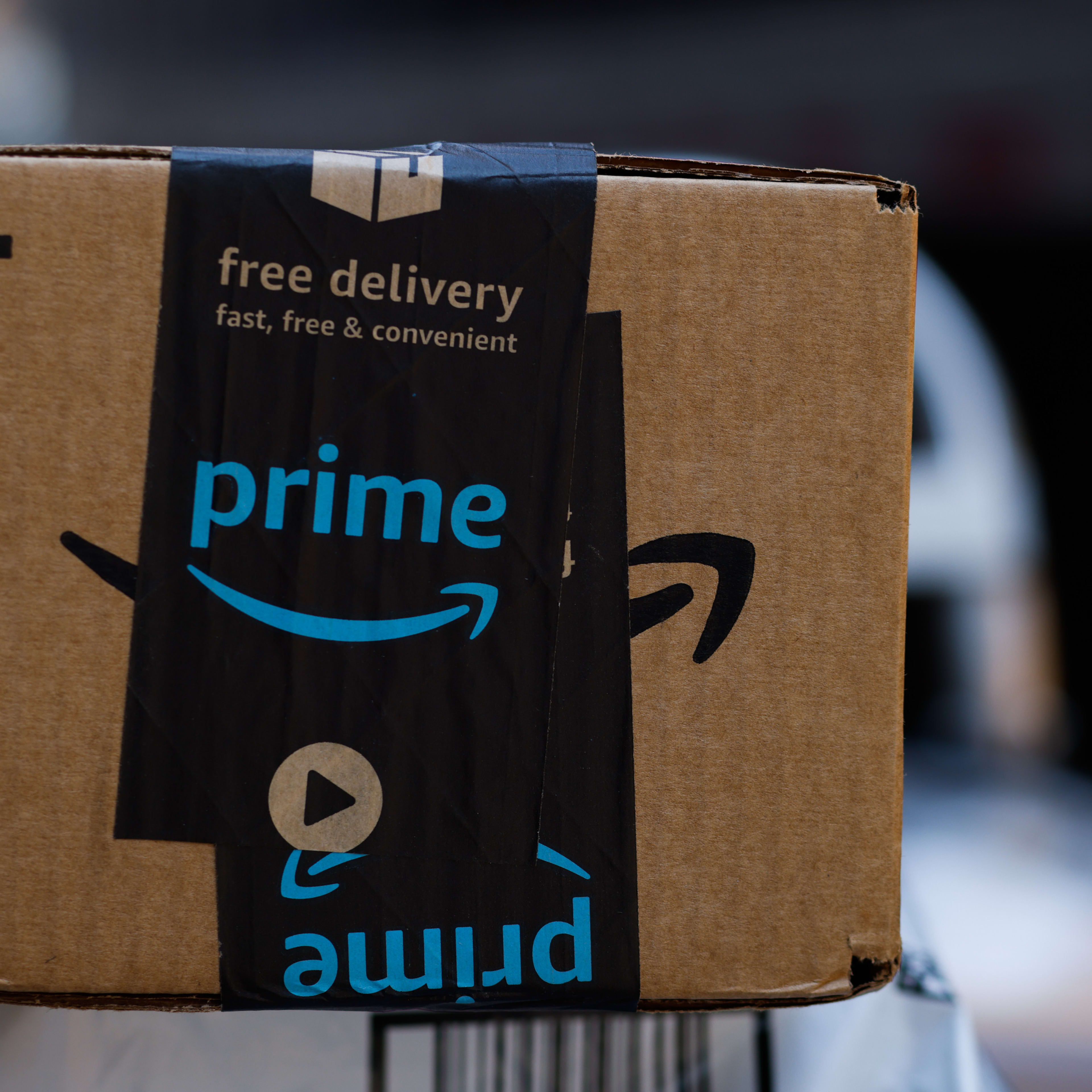 Kayce Smith: In Photos, What To Know About The Barstool Personality ...