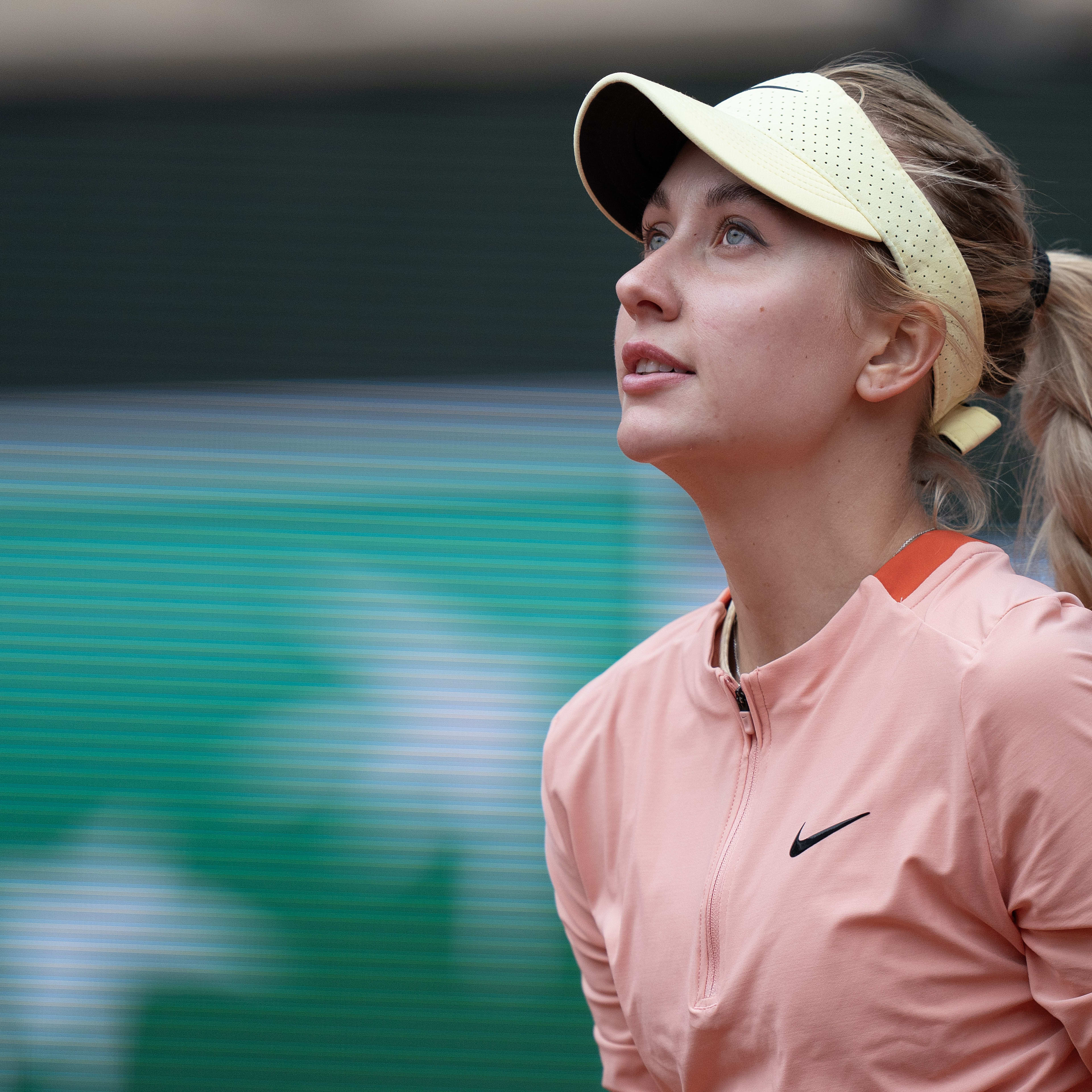 'Stunning' Golf Reporter Kira K. Dixon Turns Heads At U.S. Open - The Spun