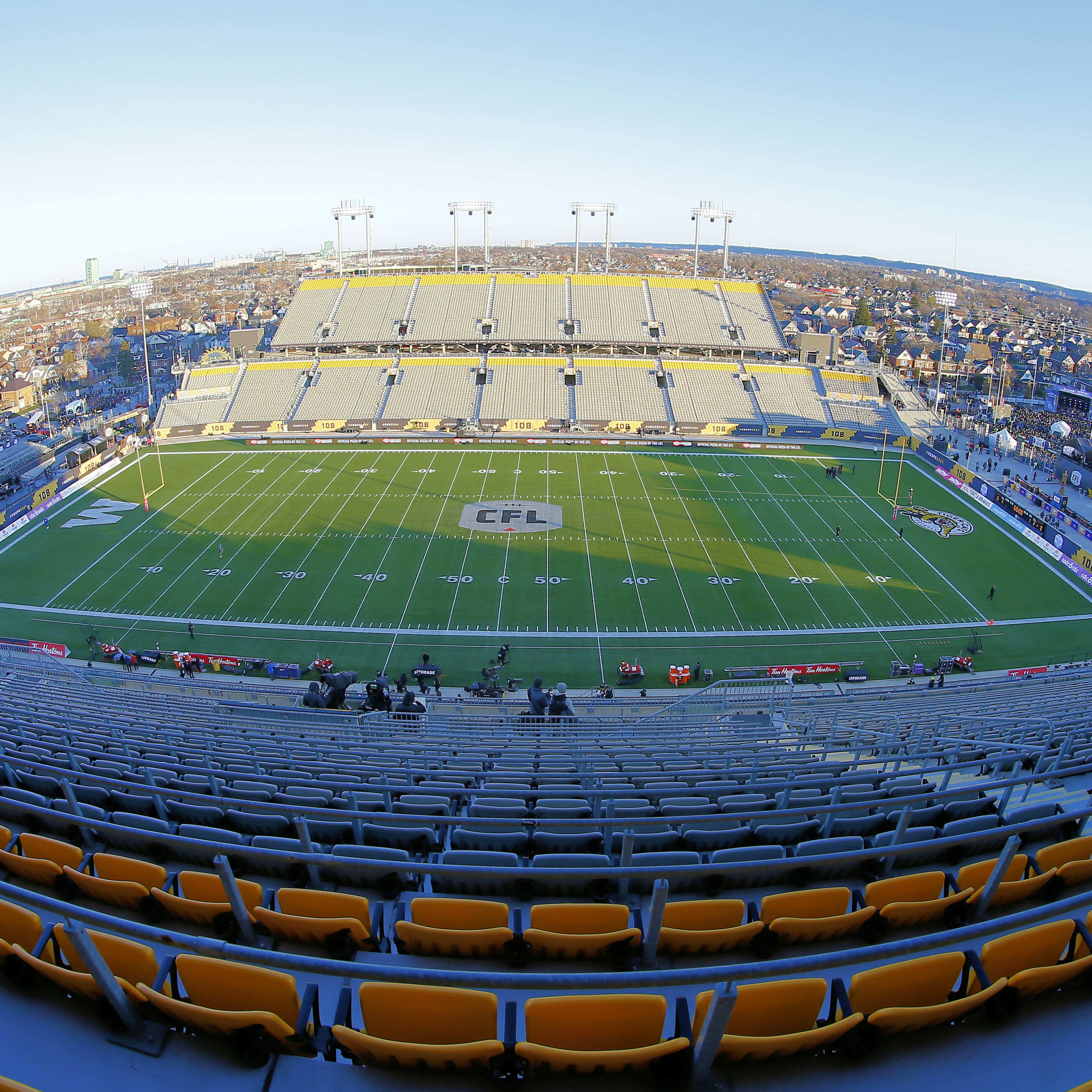 'Wow' - New Photo Of Trump's Special Assistant Goes Viral - The Spun