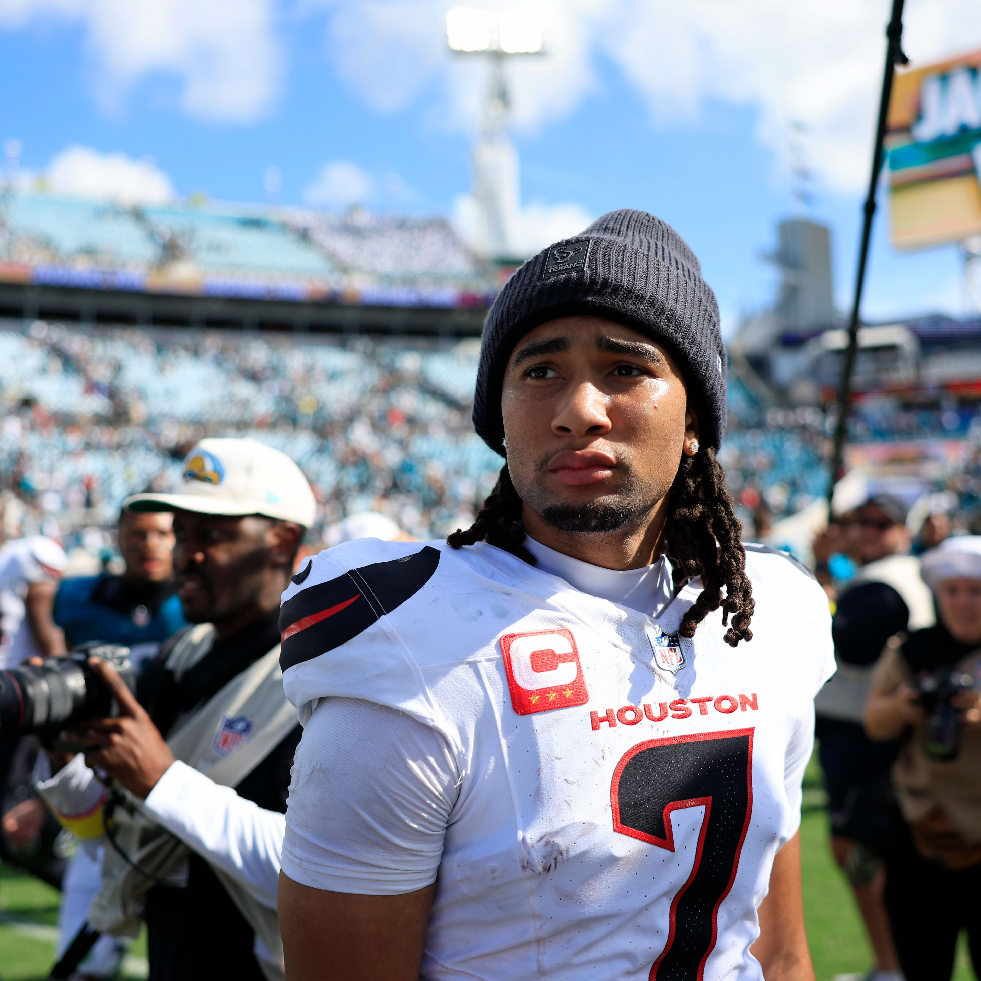 NFL Fans Already In Agreement On Tom Brady's Performance Sunday - The Spun