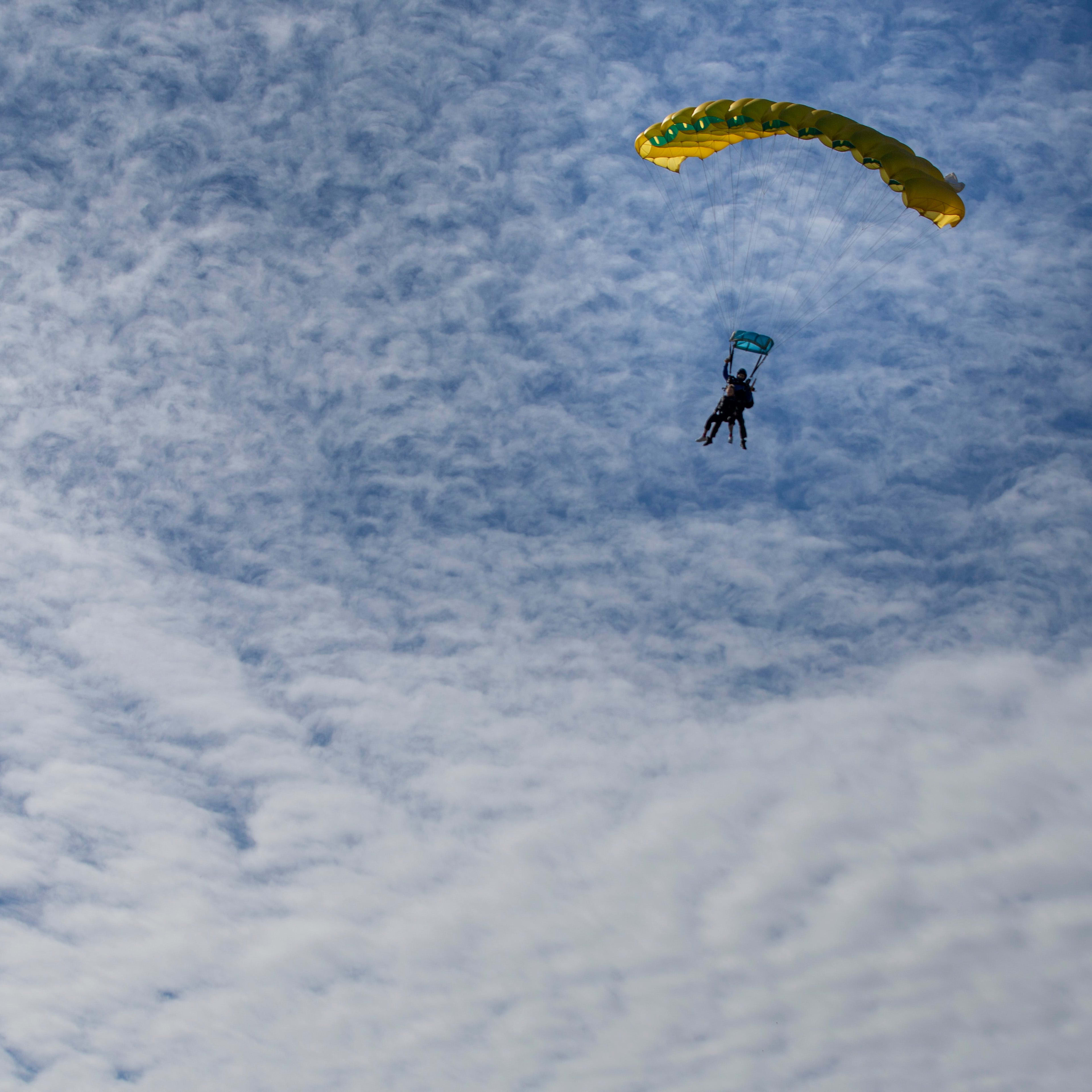 'Stunning' - CNN Anchor Kaitlan Collins Turns Heads In Blue Swimsuit ...