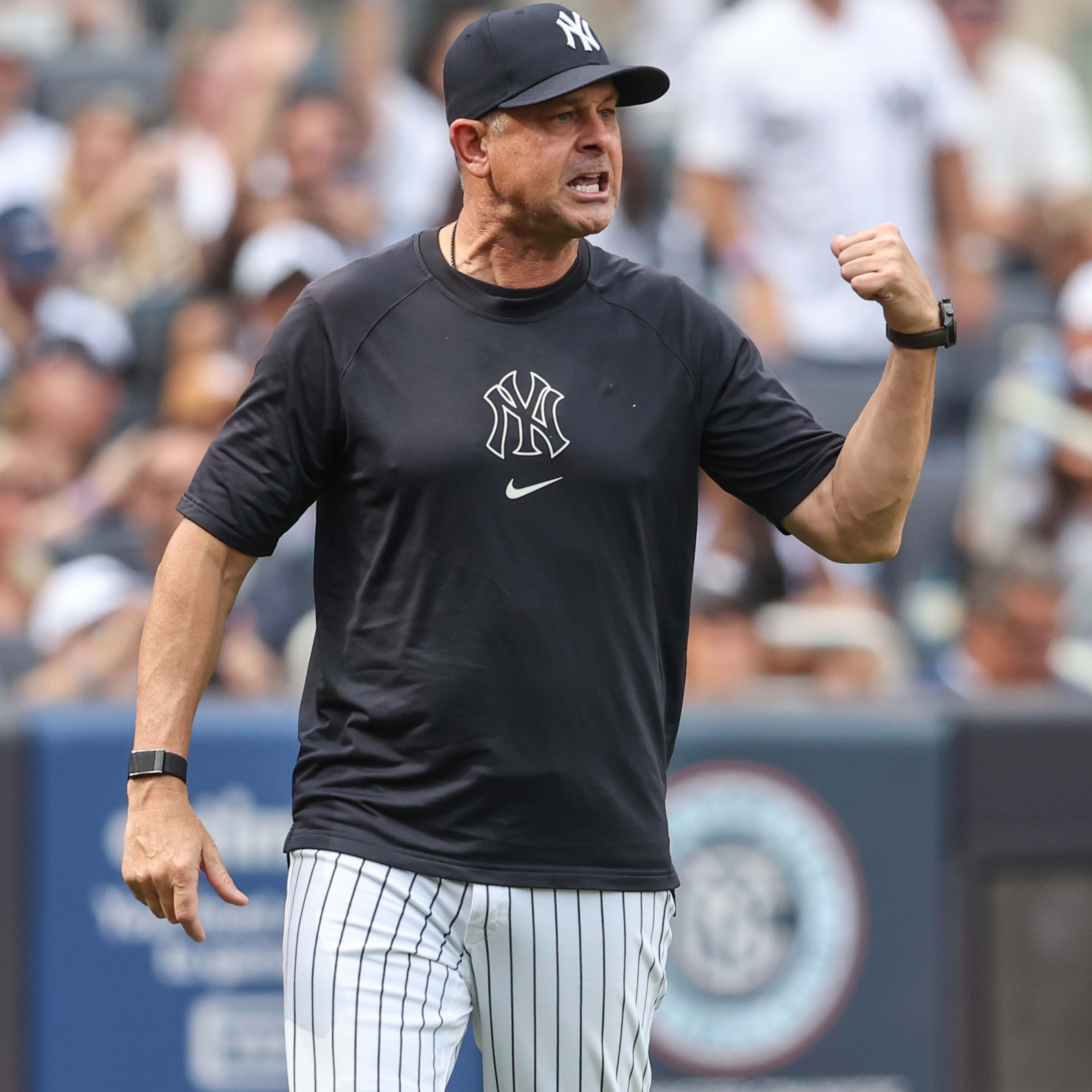 Former UFC Star Paige VanZant Turns Heads With Swimsuit Photo - The Spun