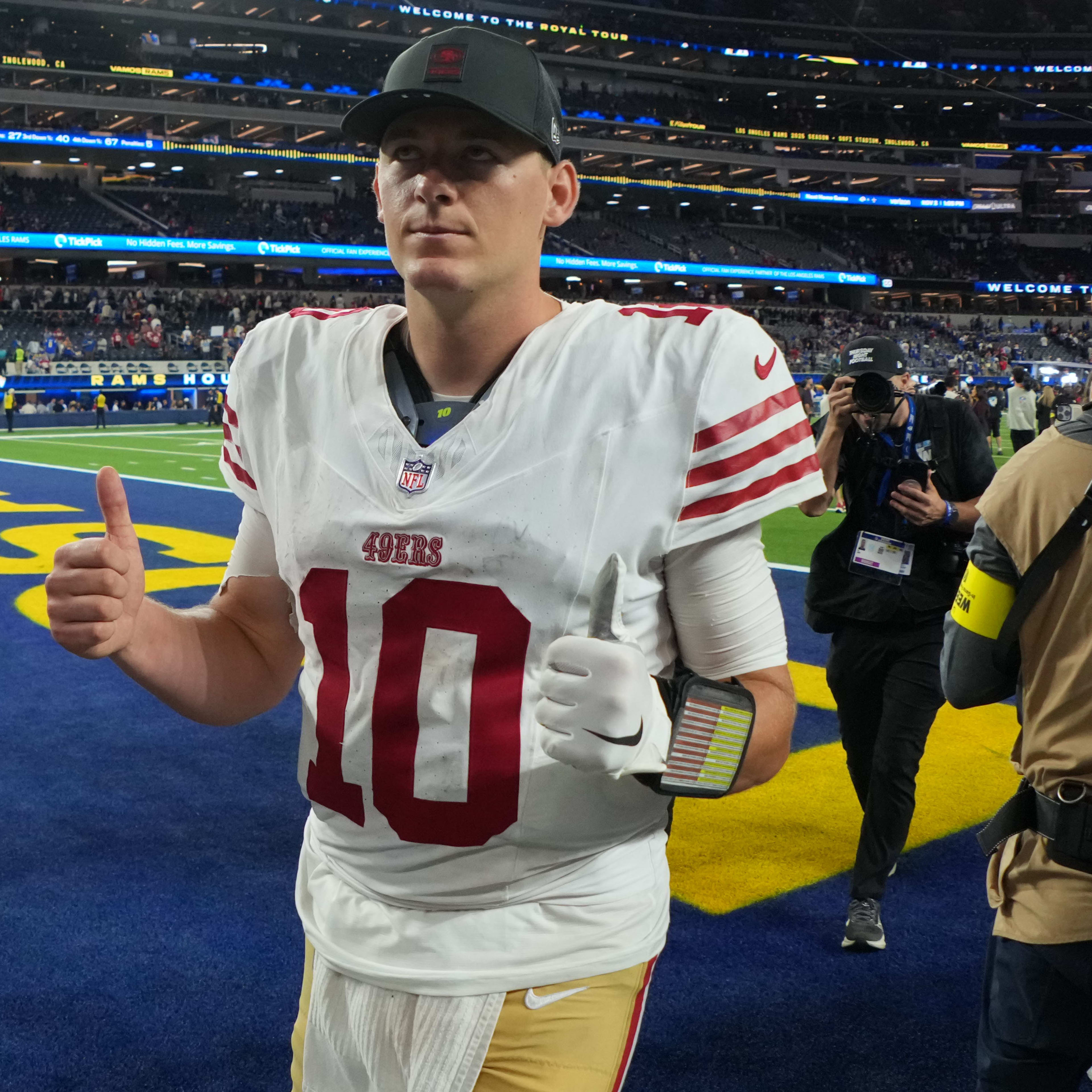 4 NFL Teams Did Not Hold Moment Of Silence For Charlie Kirk Sunday ...