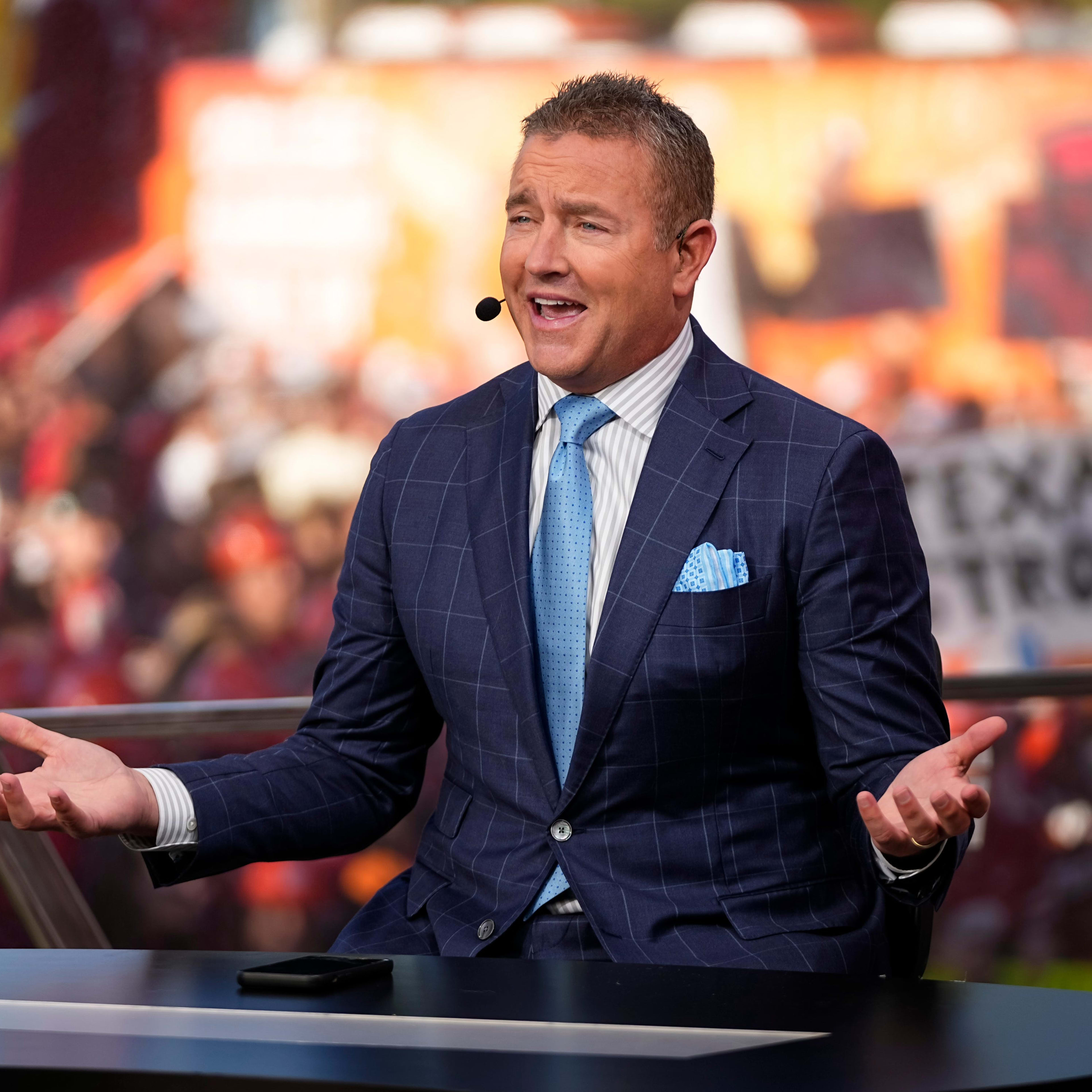 NFL Host Colleen Wolfe Turns Heads With 'Adorable' Vacation Photo - The ...