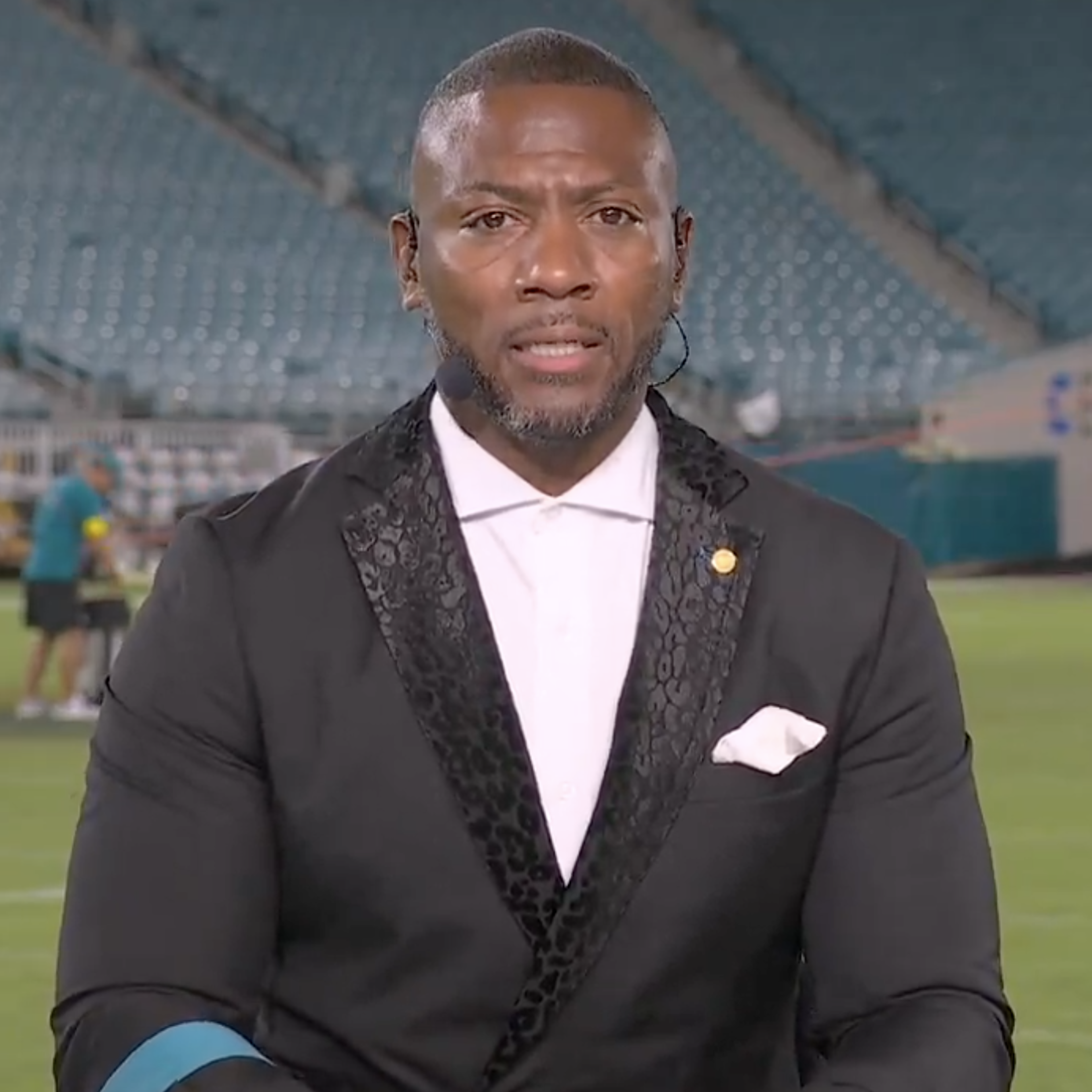 Dallas Cowboys Fans Want Coach Fired 'Immediately' On Sunday - The Spun