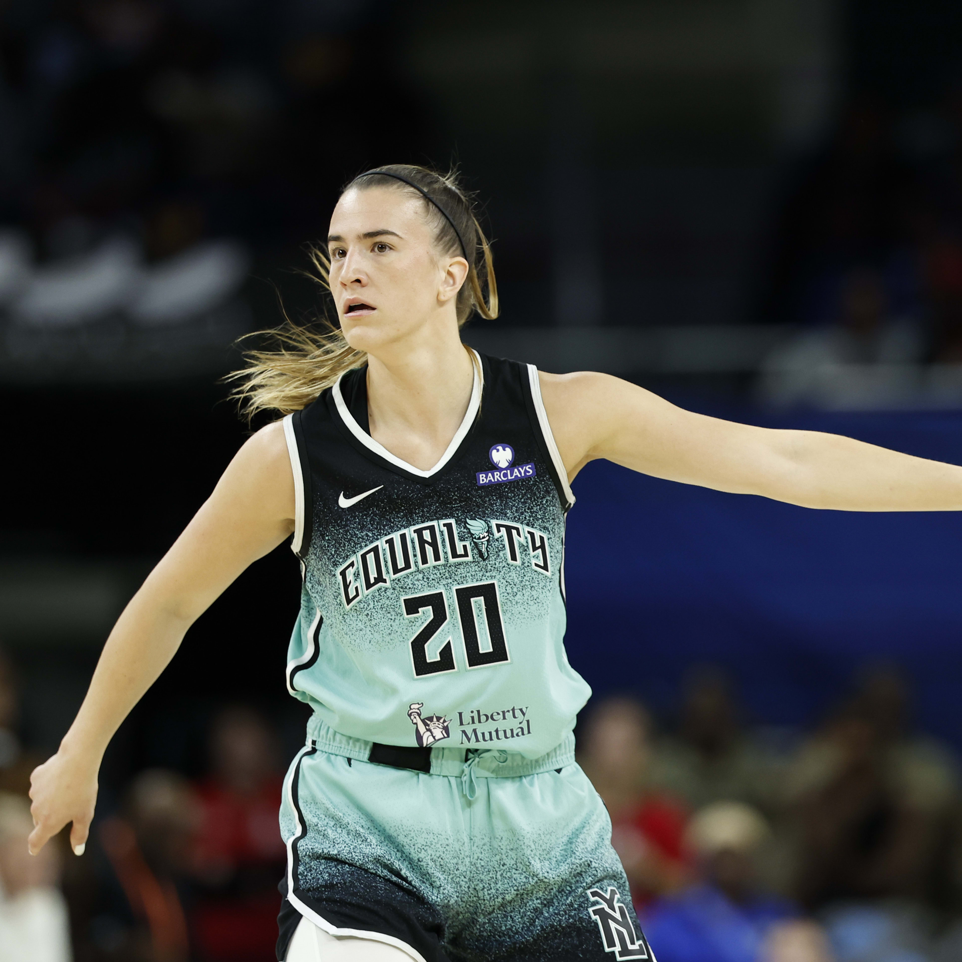 Michael Strahan Is Praying For Beloved ESPN Personality - The Spun