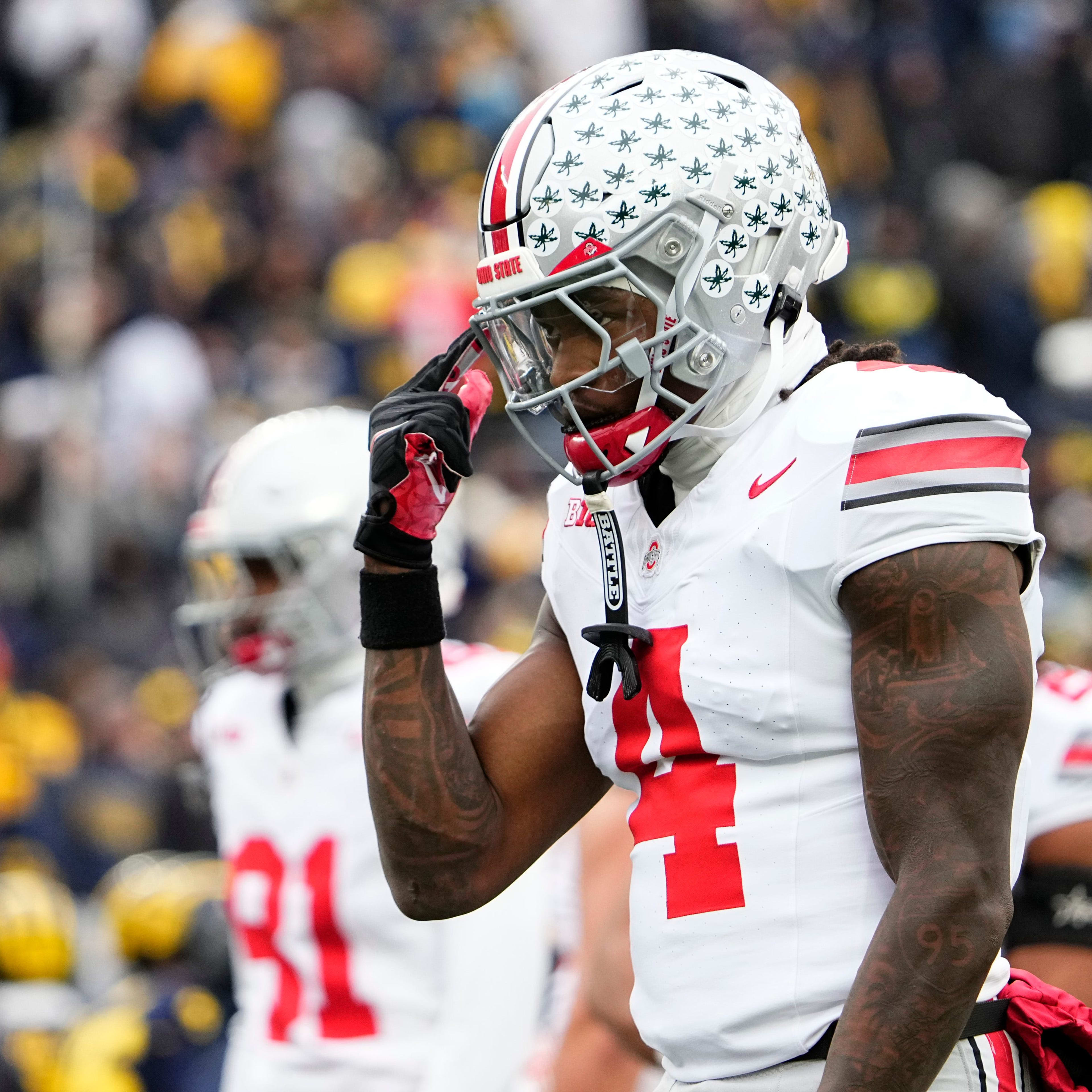 ESPN's Laura Rutledge Stuns With Outfit For 49ers vs. Colts - The Spun
