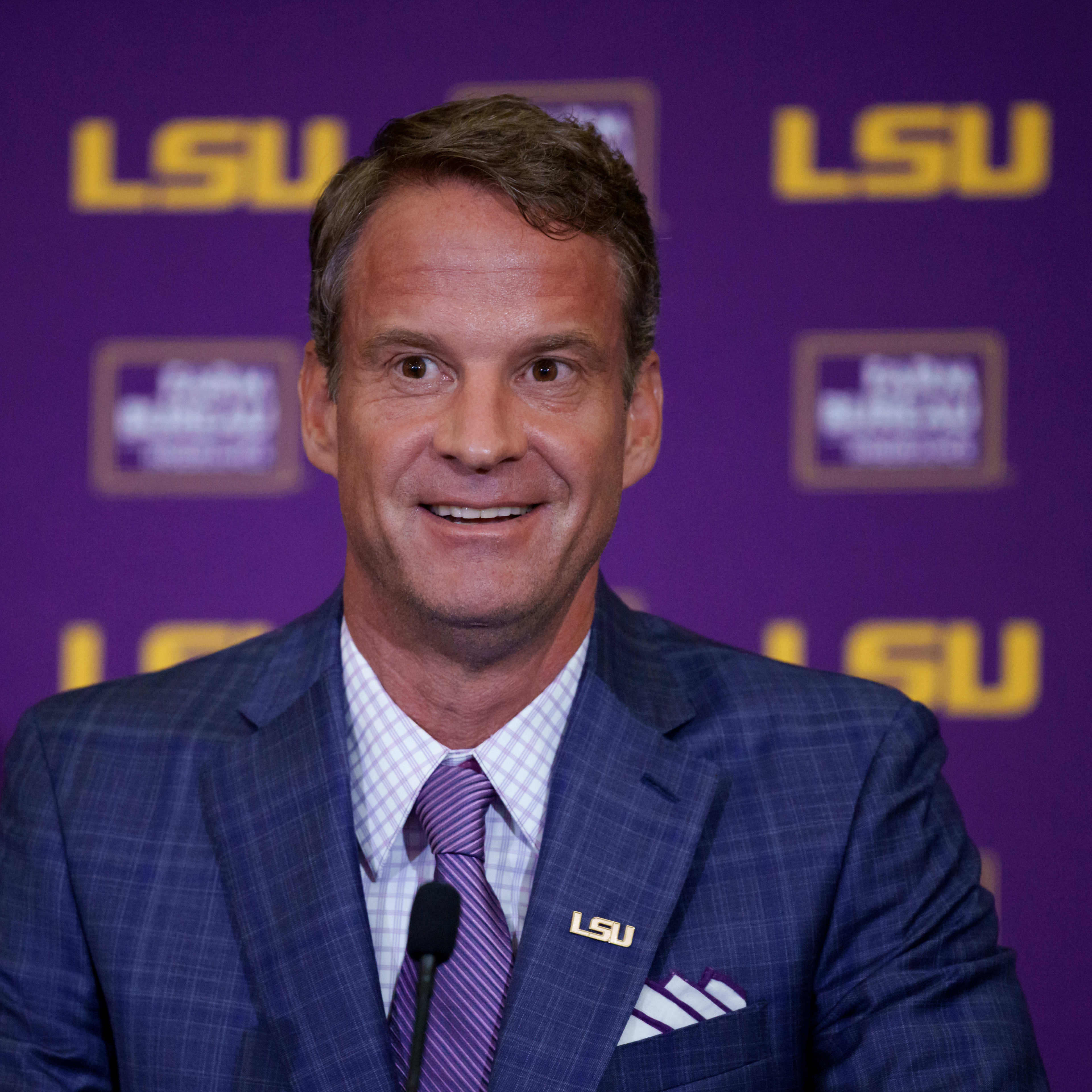 NFL Quarterback's Girlfriend Facing Criticism For Outfit Worn To Game ...