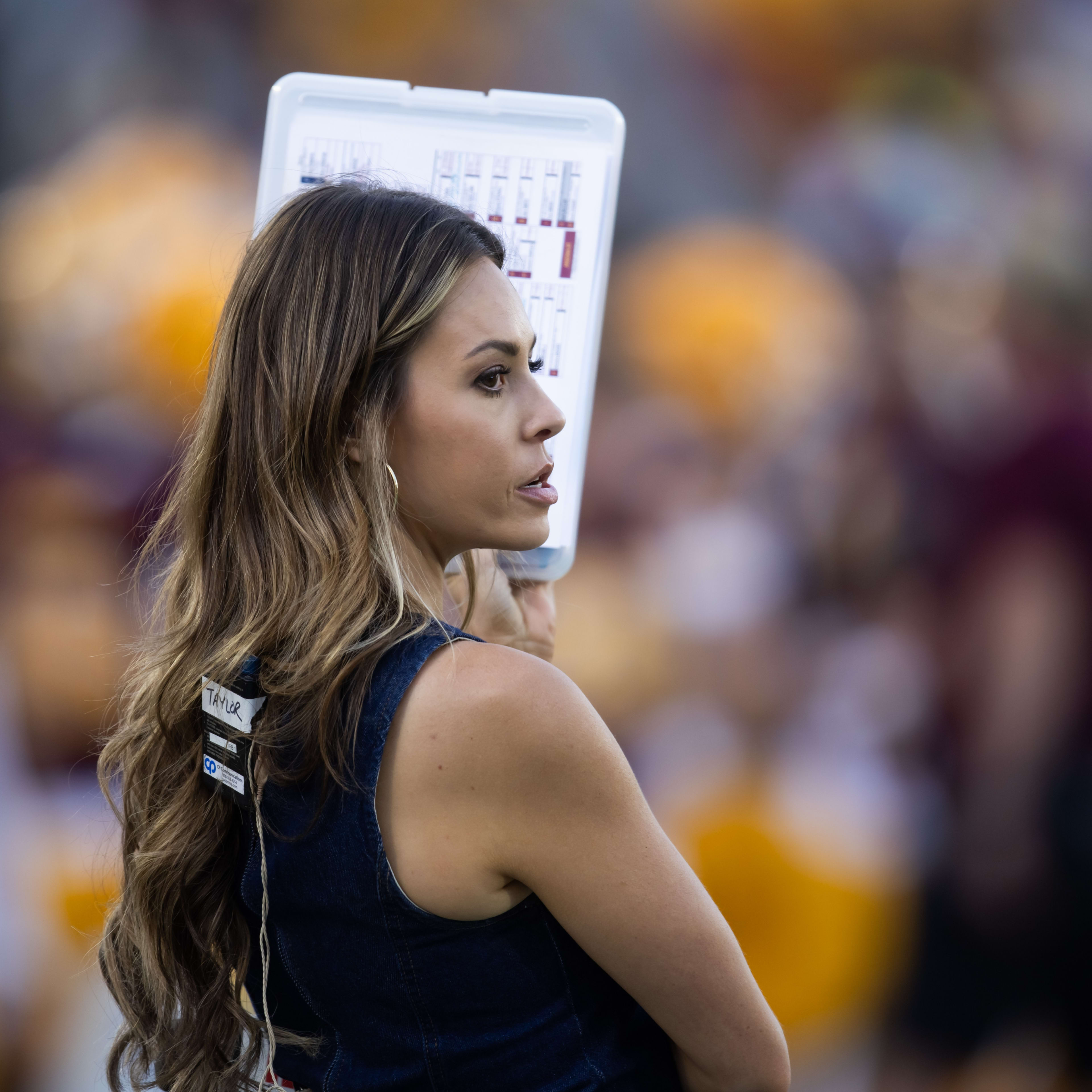 Longtime NFL Reporter Dead Wednesday At 56 Years Old - The Spun