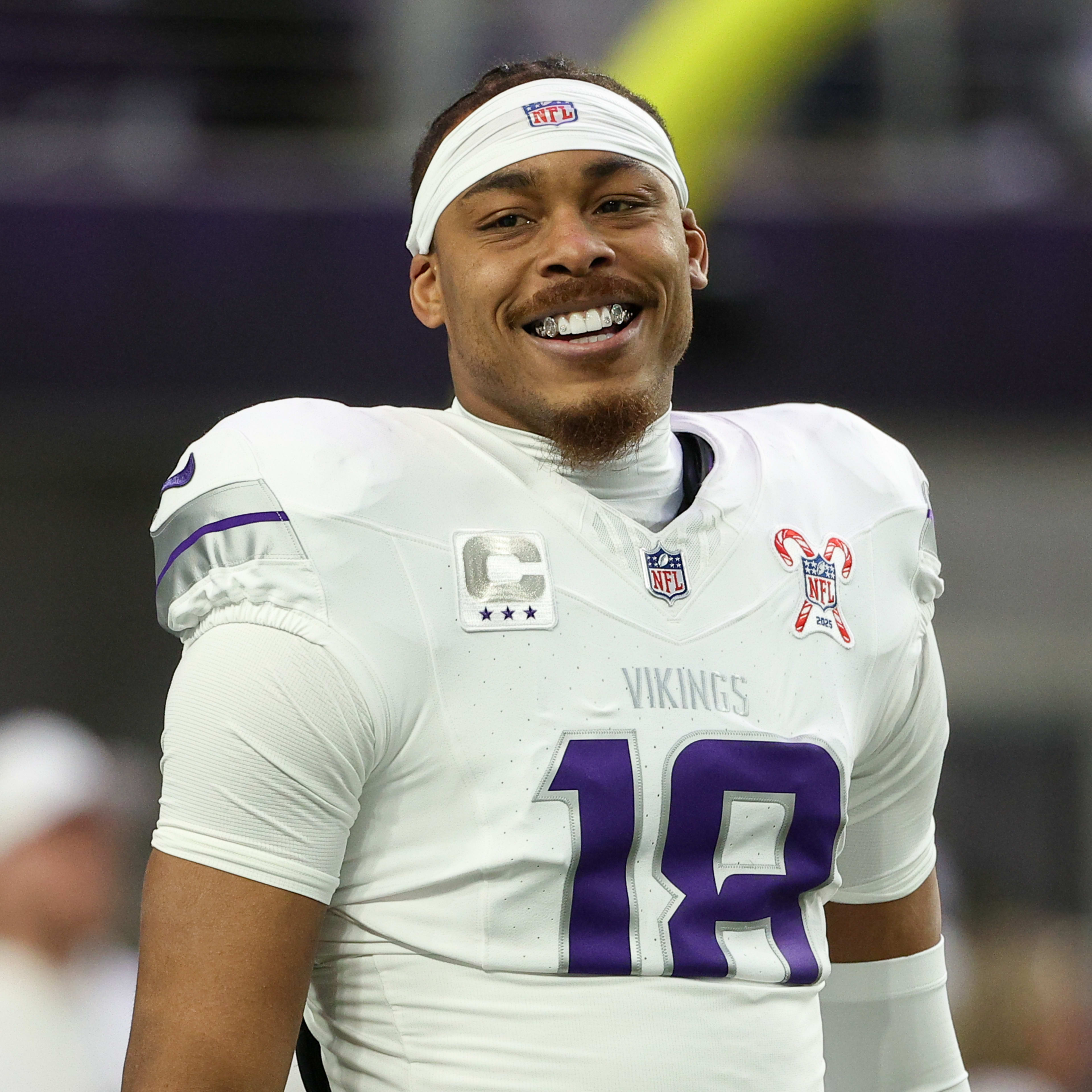 12 College Football Programs Officially Named 'Blue Bloods' - The Spun