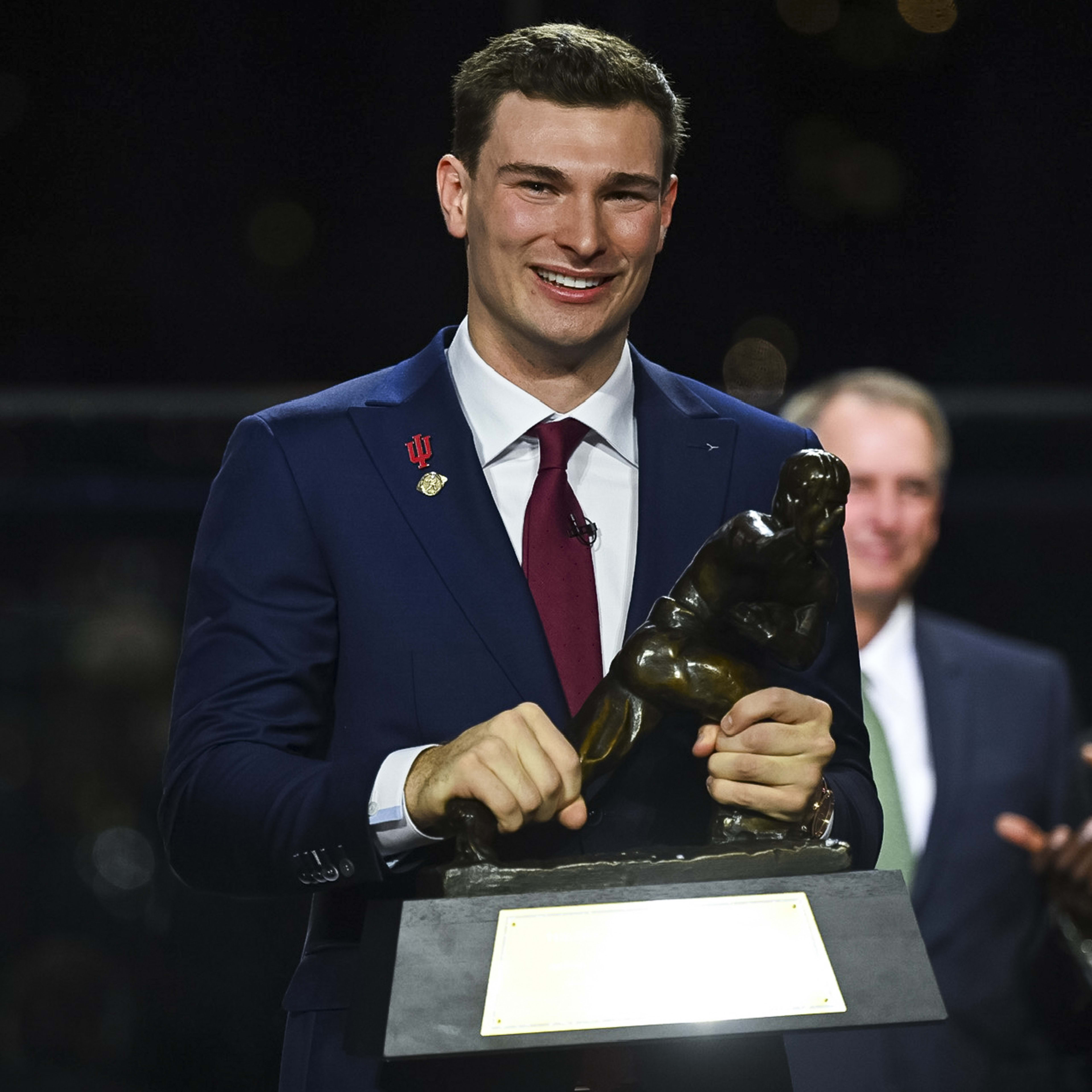 The Dallas Cowboys Cheerleaders Released Their Official 2025 Team Photo ...