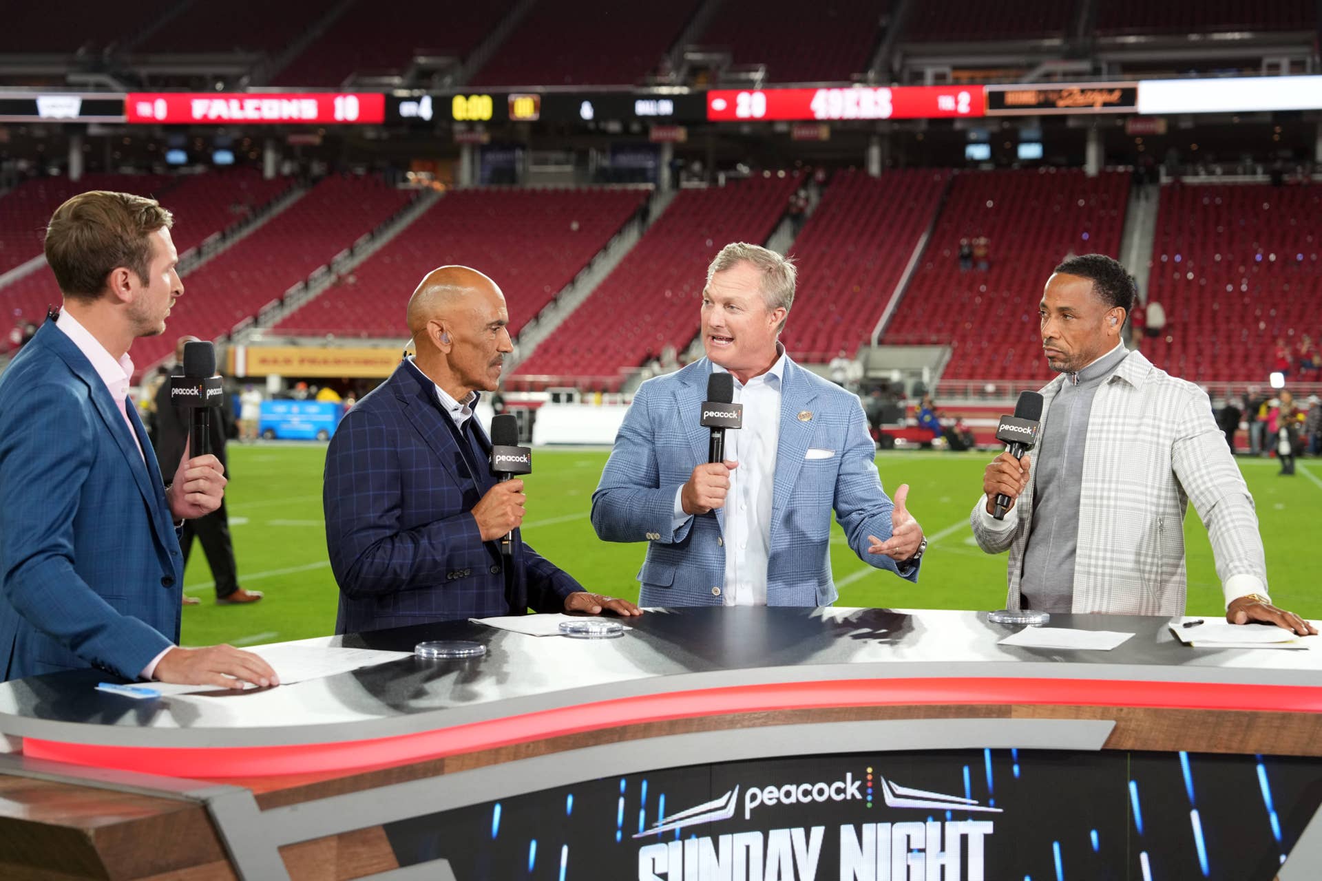 NFL Host Curt Menefee Announces He's Leaving Daily TV Job - The Spun