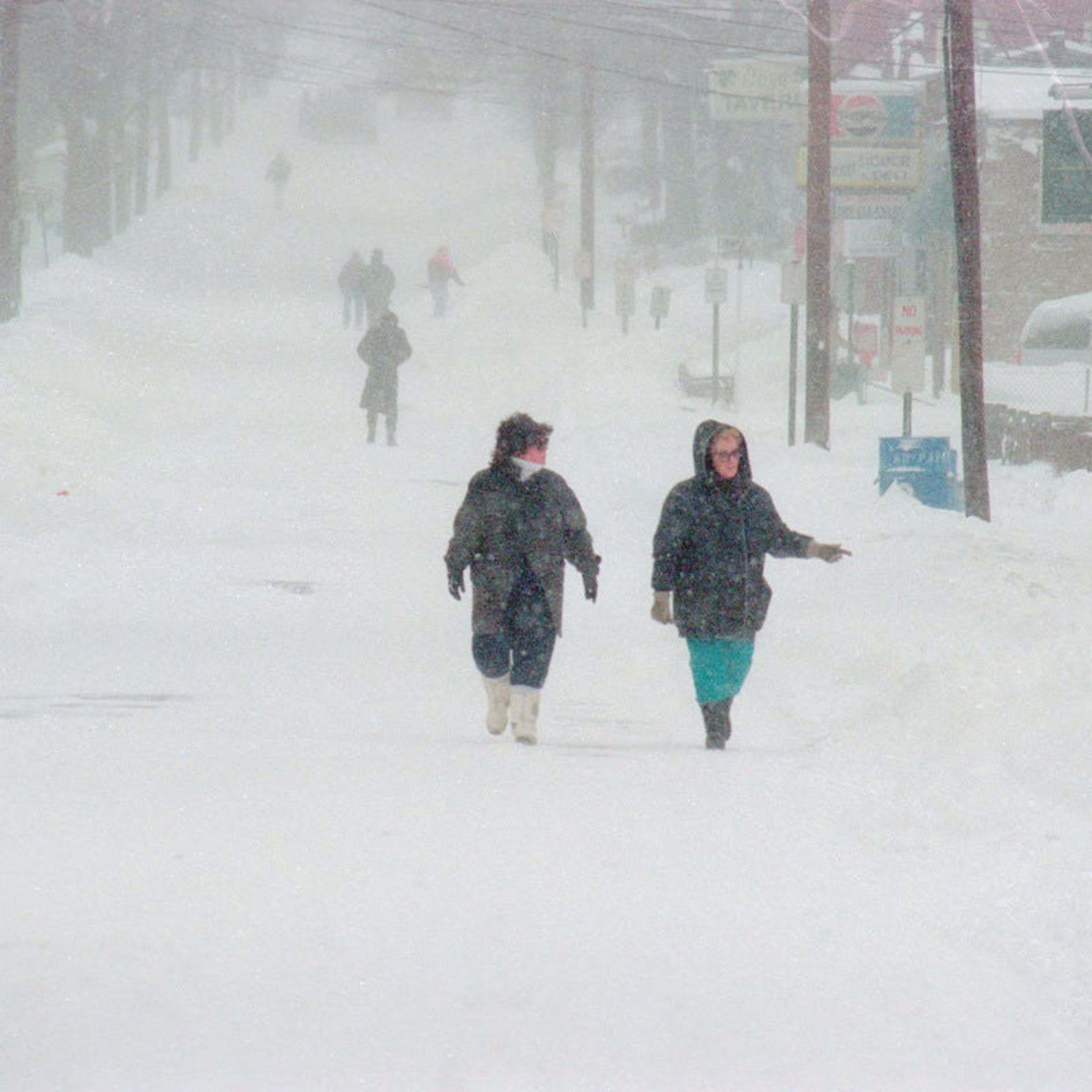 Rumored Girlfriend Of Caleb Williams Posts 'Sizzling' Swimsuit Photo ...