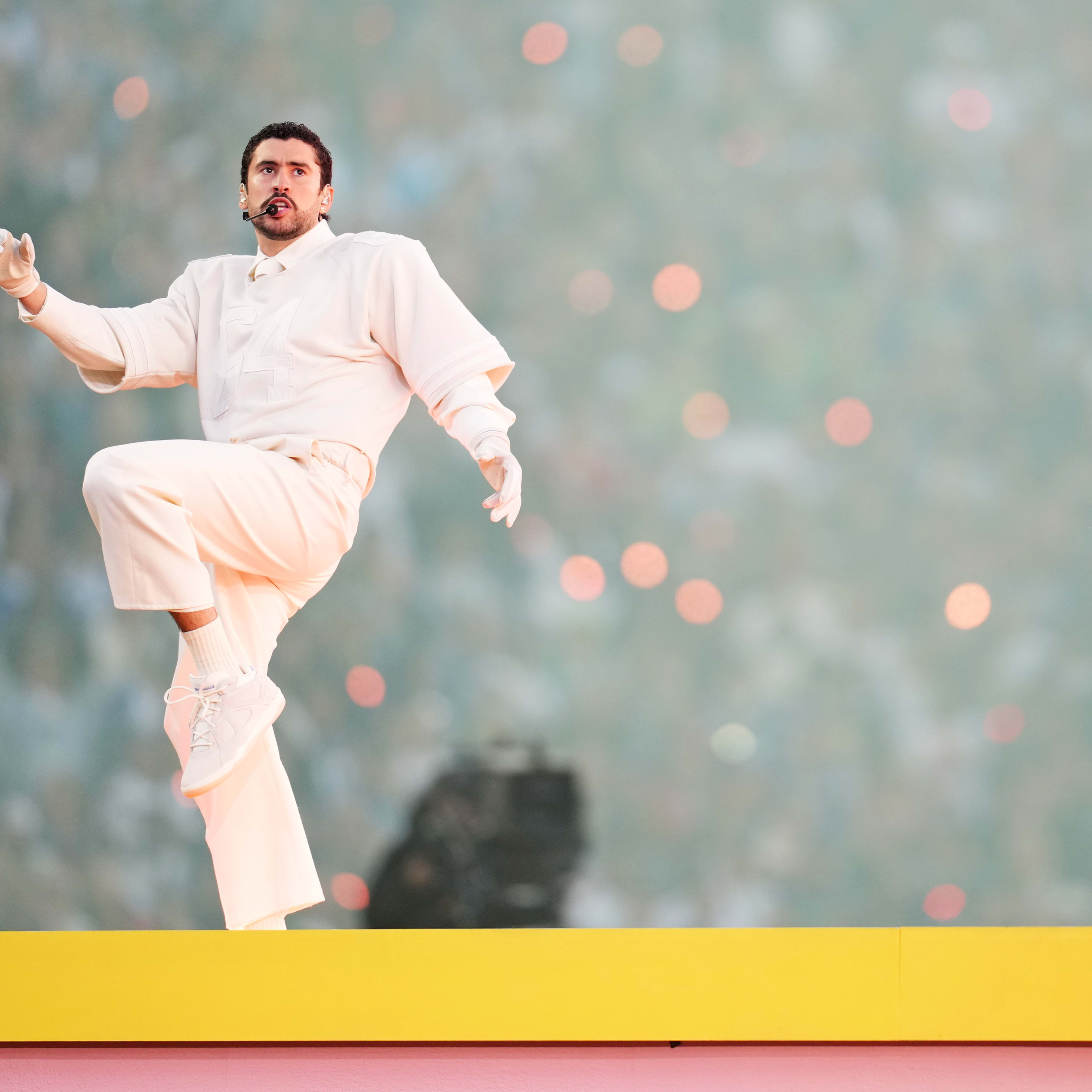 The 'Stunning' Fan Who Went Viral On ESPN Has Been Identified - The Spun