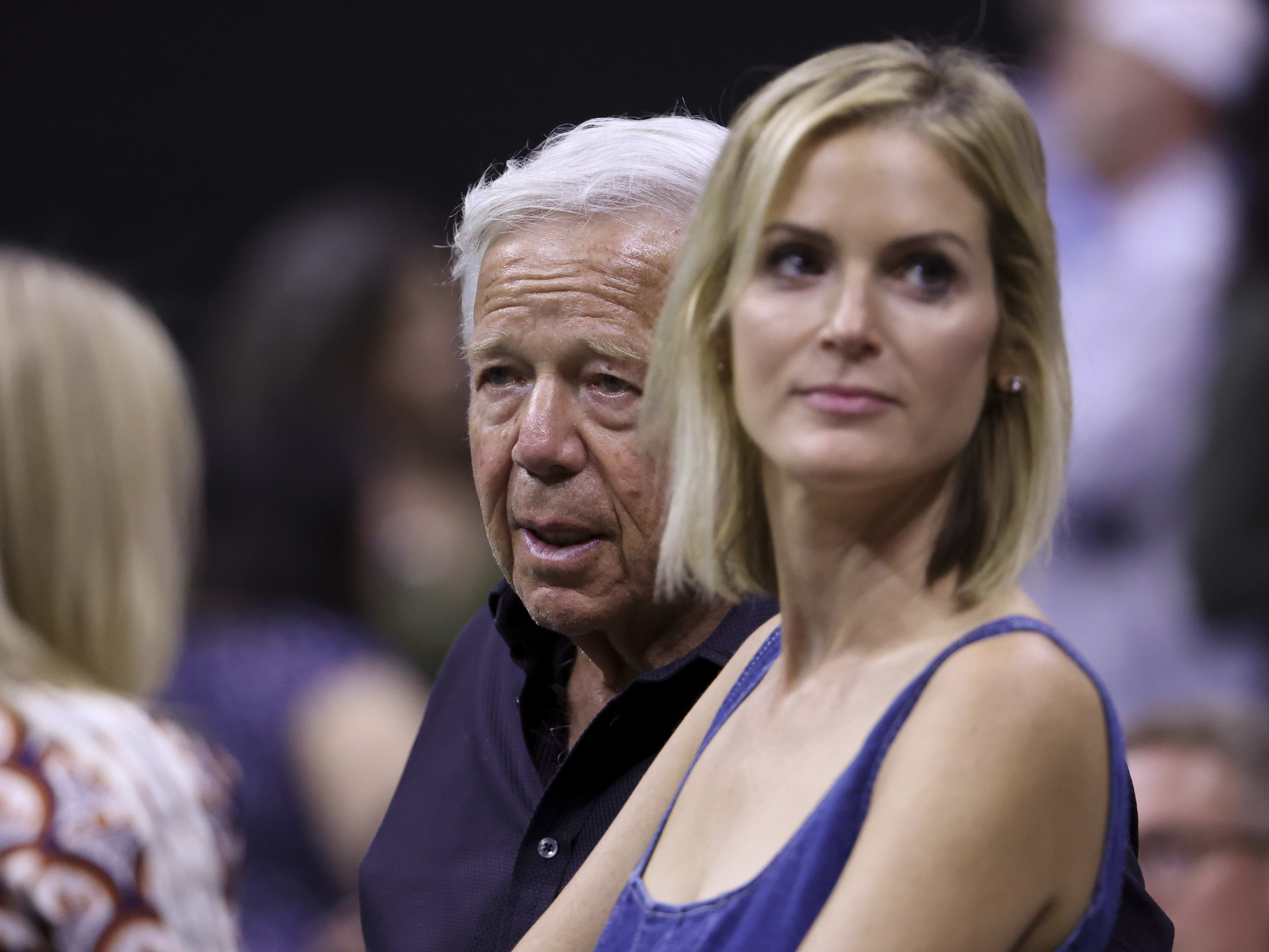 Robert Kraft Issues Statement On Bill Belichick's Hall Of Fame Snub ...