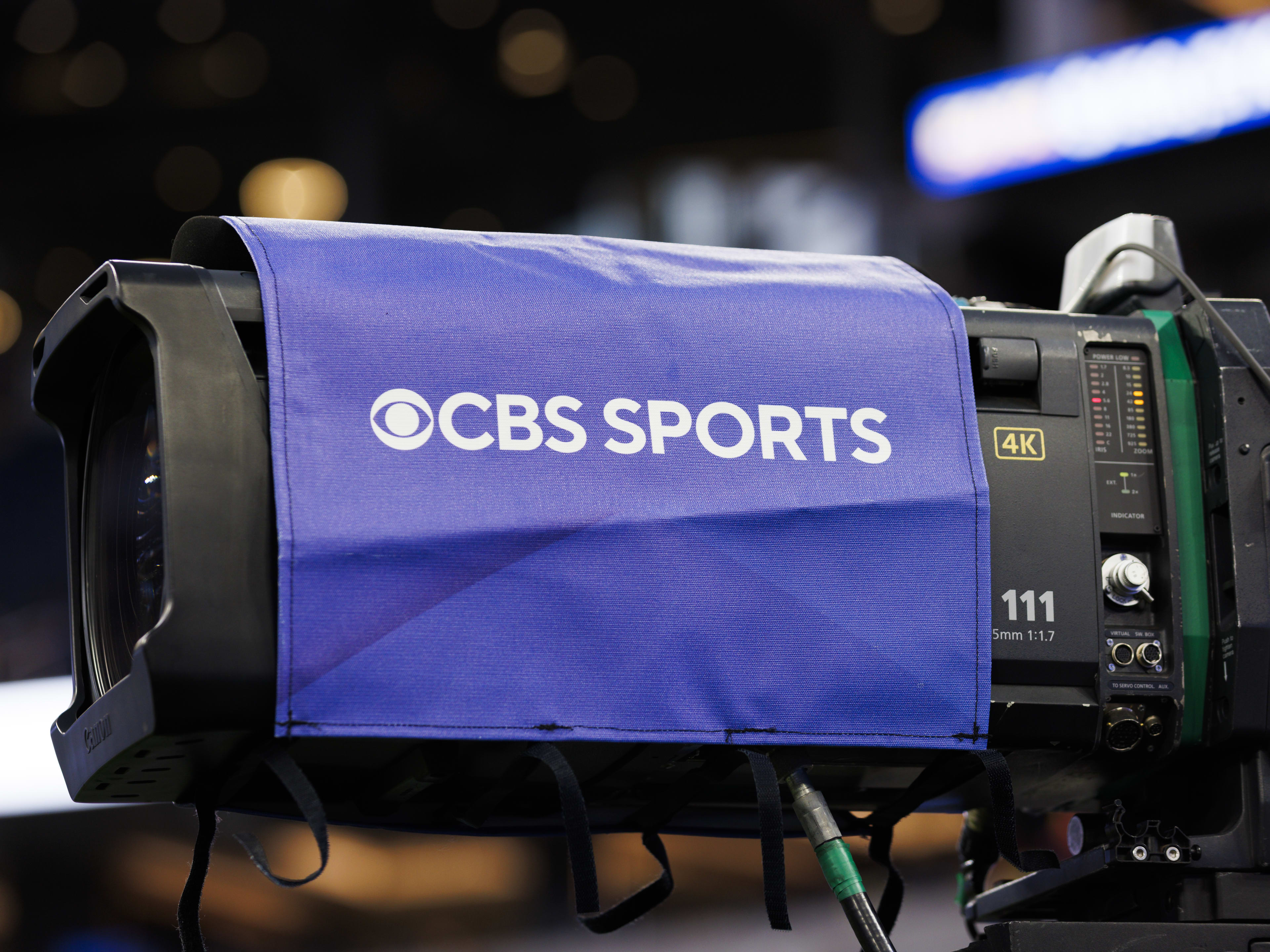 Wife Of UCLA Playcaller Jerry Neuheisel Stuns After Penn State Win ...