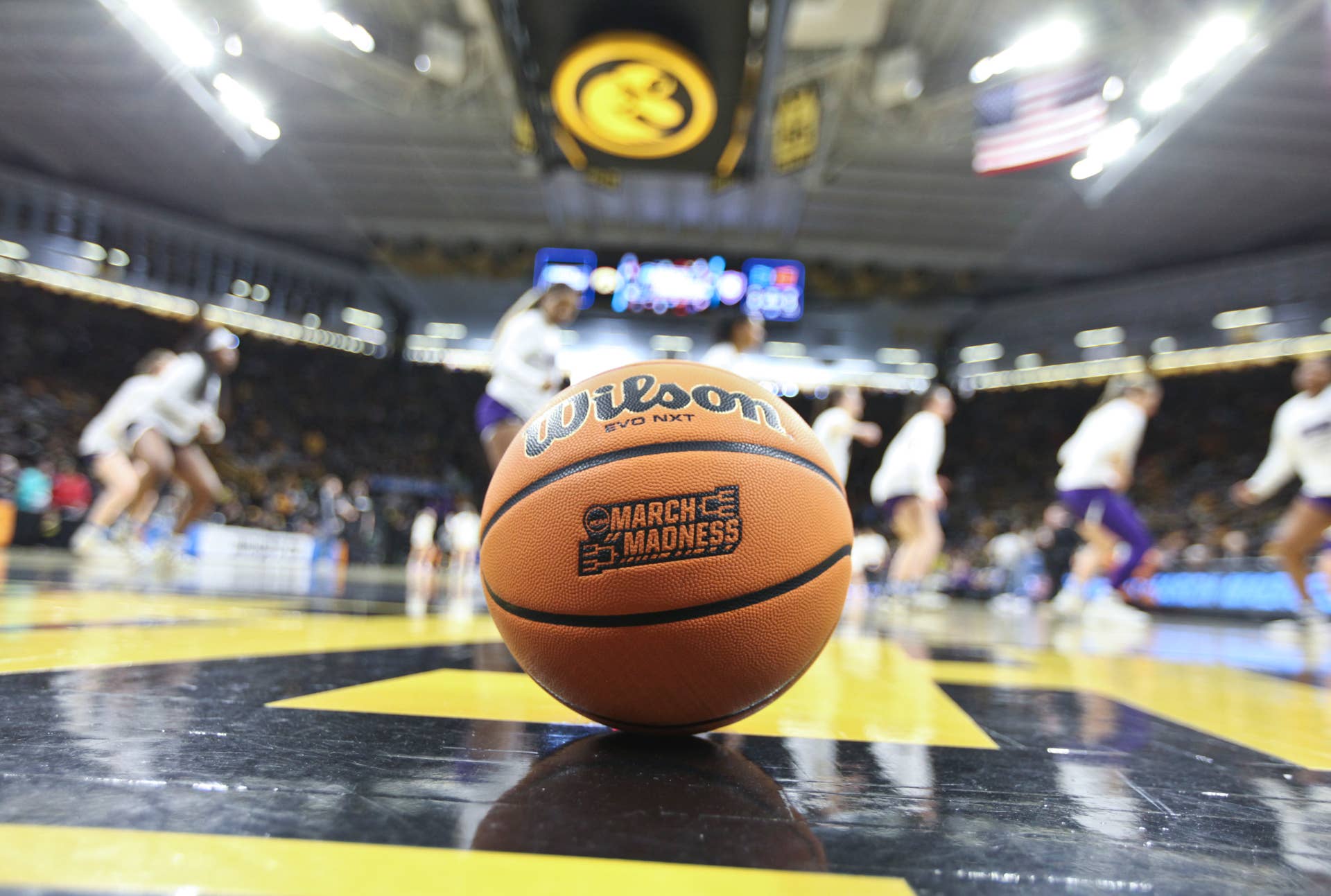 College Basketball - The Spun