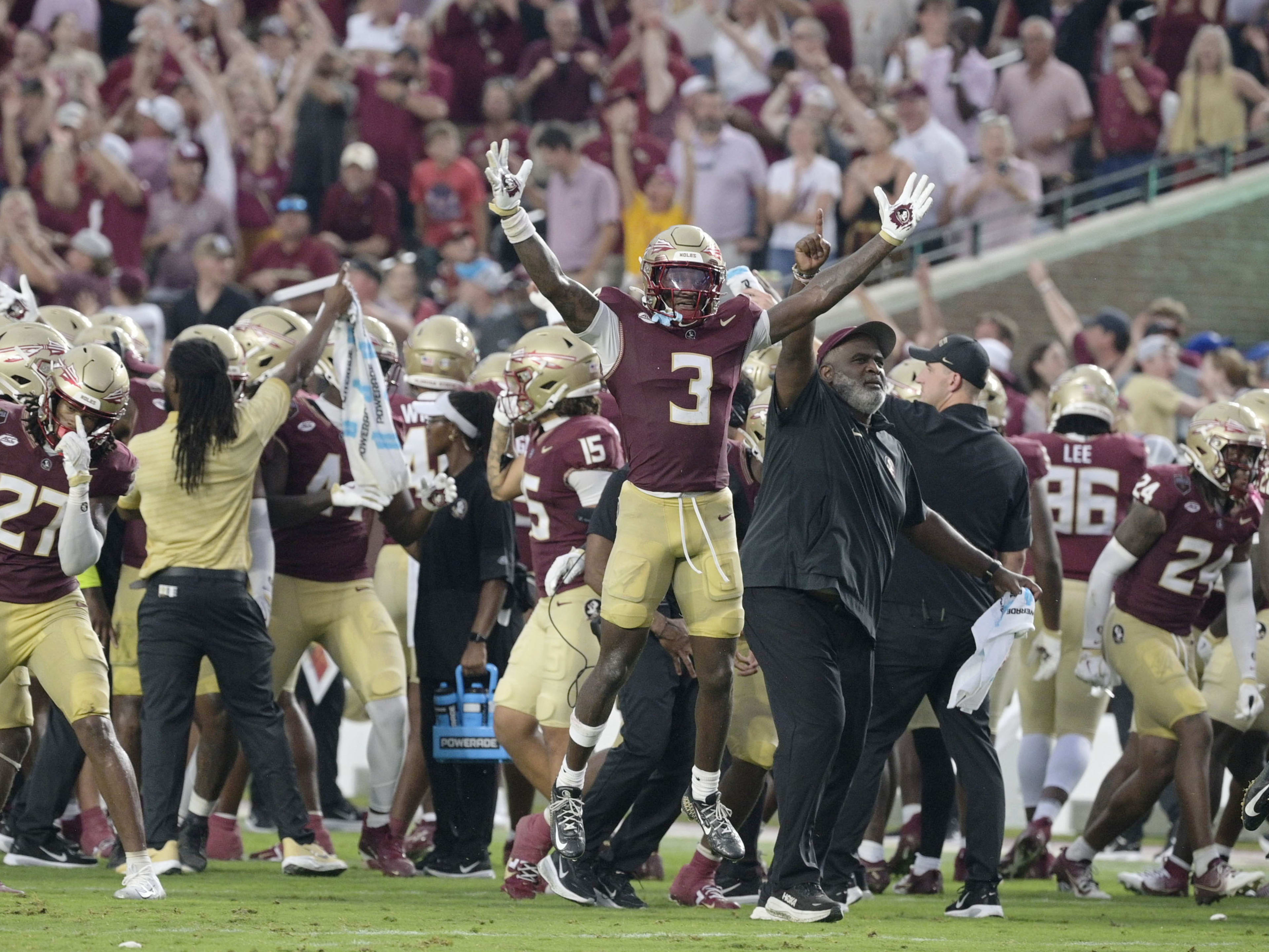 The 10 Worst Mascots In College Sports - The Spun