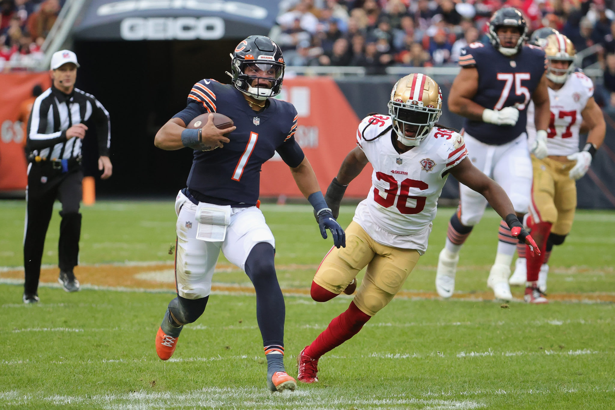 ESPN Analyst: Bears Would Be 'Better Off' Trading Justin Fields ...