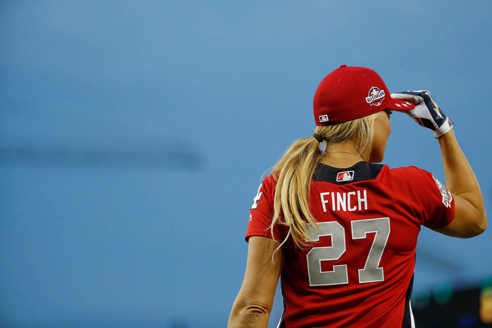 Softball Legend Jennie Finch Posed For Jaw-Dropping Swimsuit Photo ...