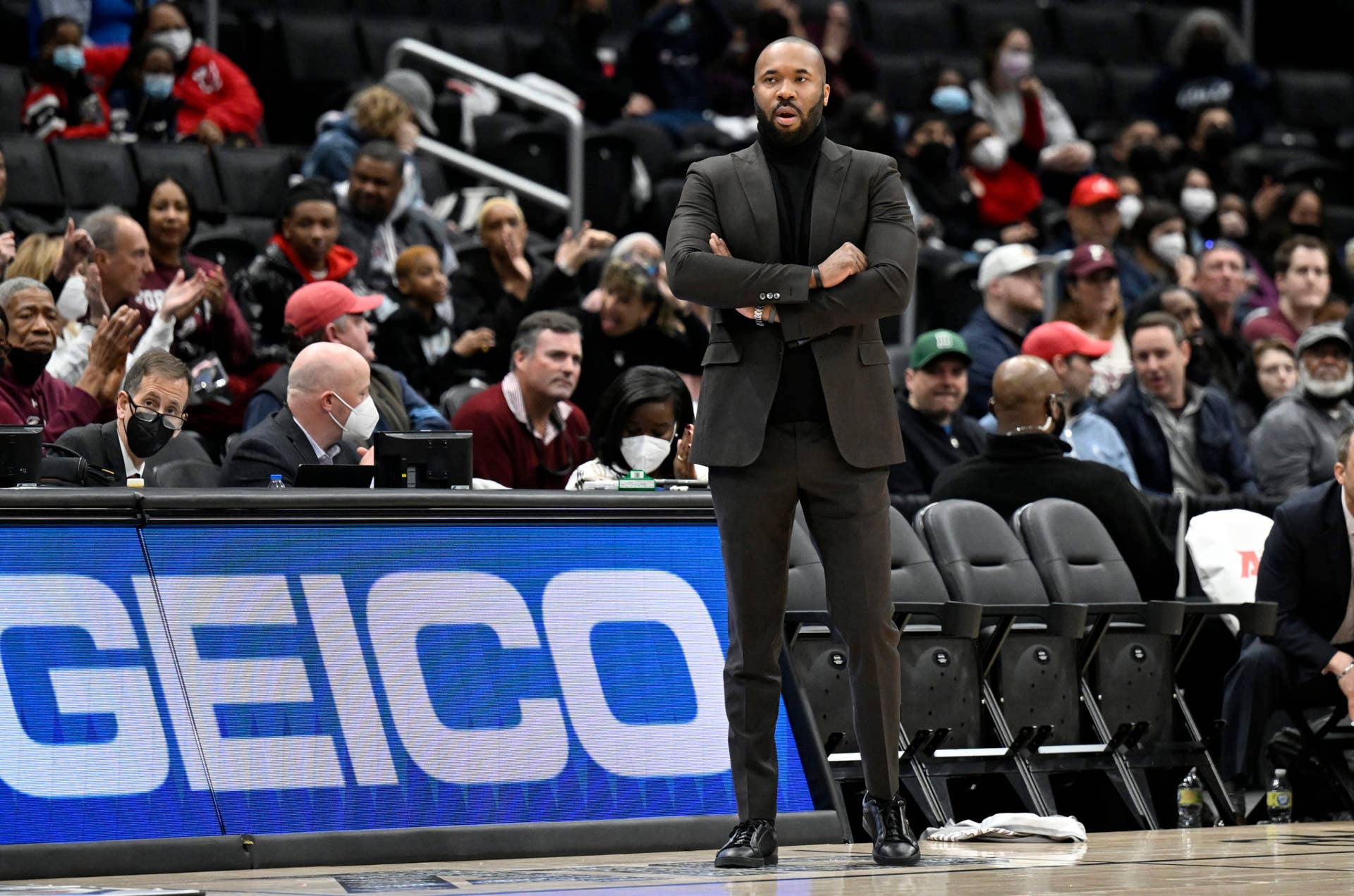 Who Is Kyle Neptune? Meet Villanova's Jay Wright Replacement - The Spun